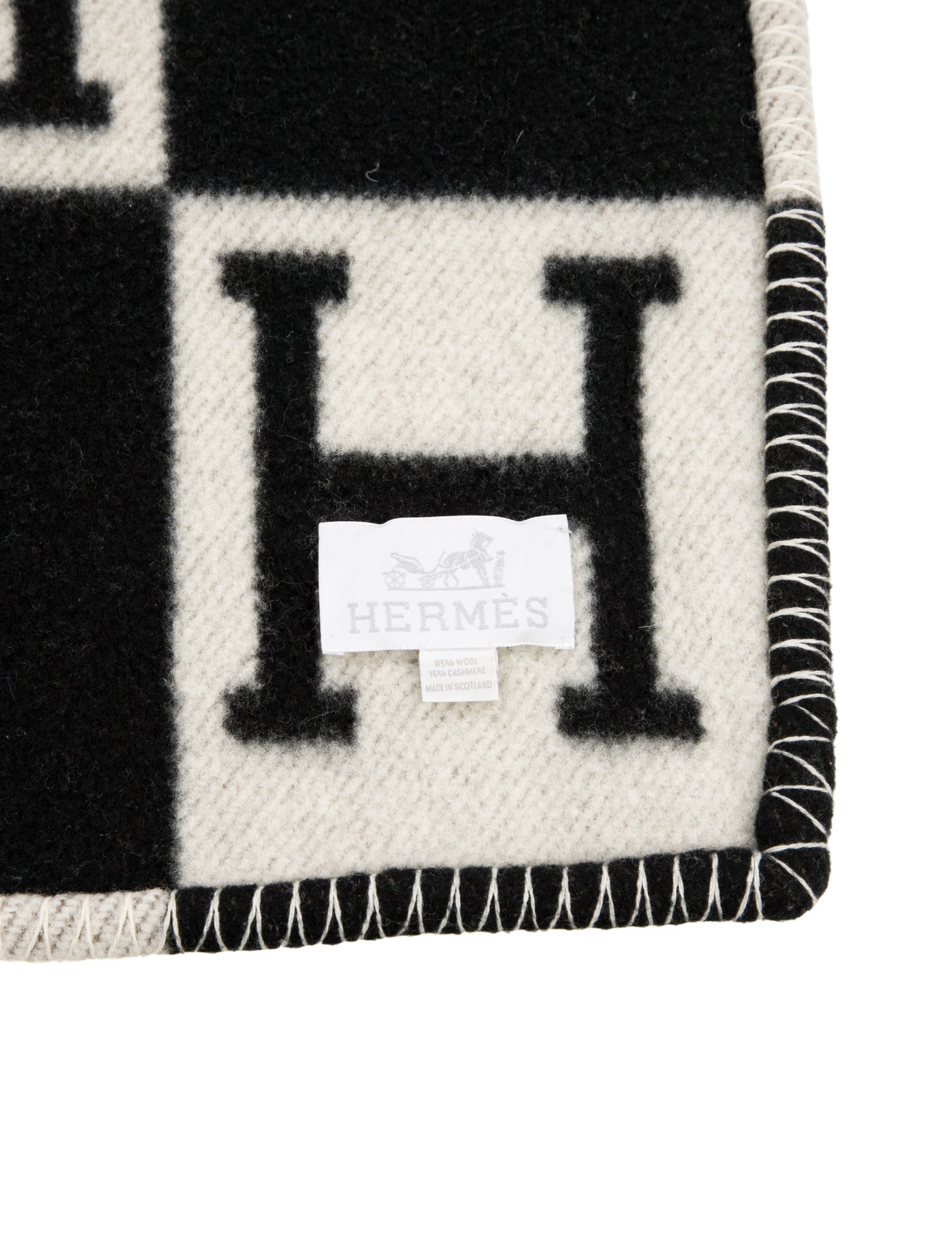 Hermès Avalon Throw Blanket w/ Tags - Grey Throws, Pillows & Throws ...