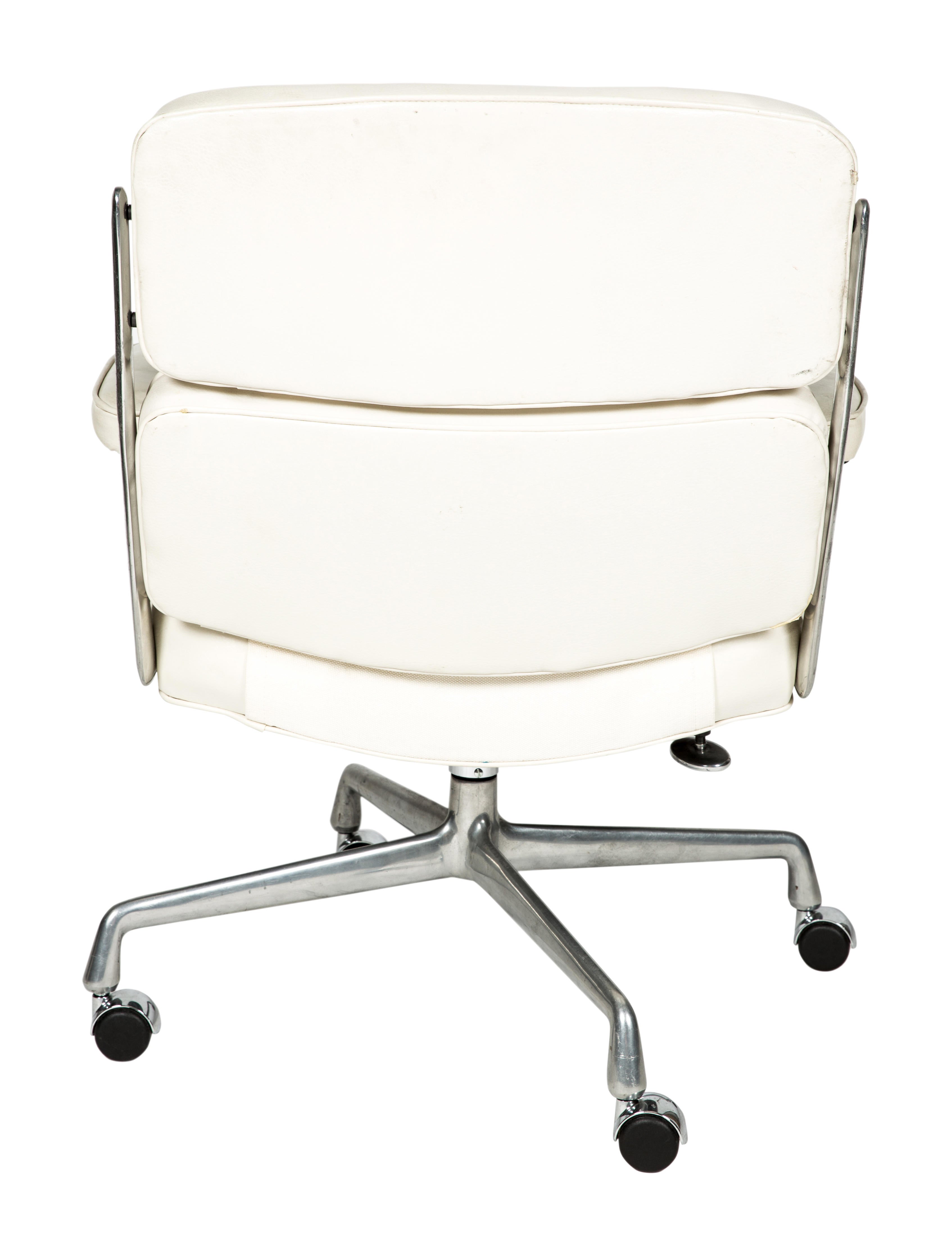 Herman Miller Eames Time-Life Chair - Furniture - HRMIL20009 | The RealReal