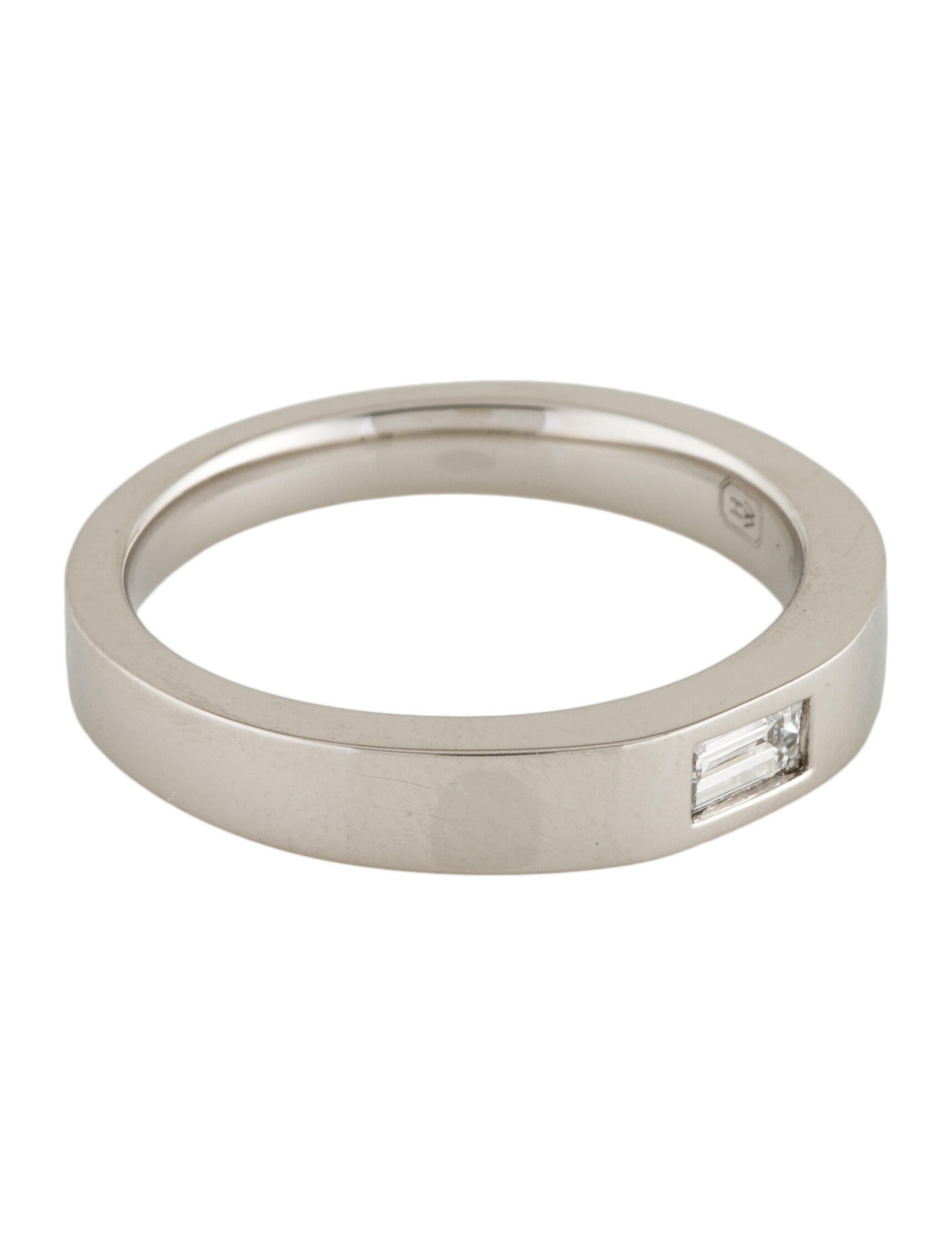 Harry Winston Platinum Single Diamond Wedding Band - 950 Platinum ...