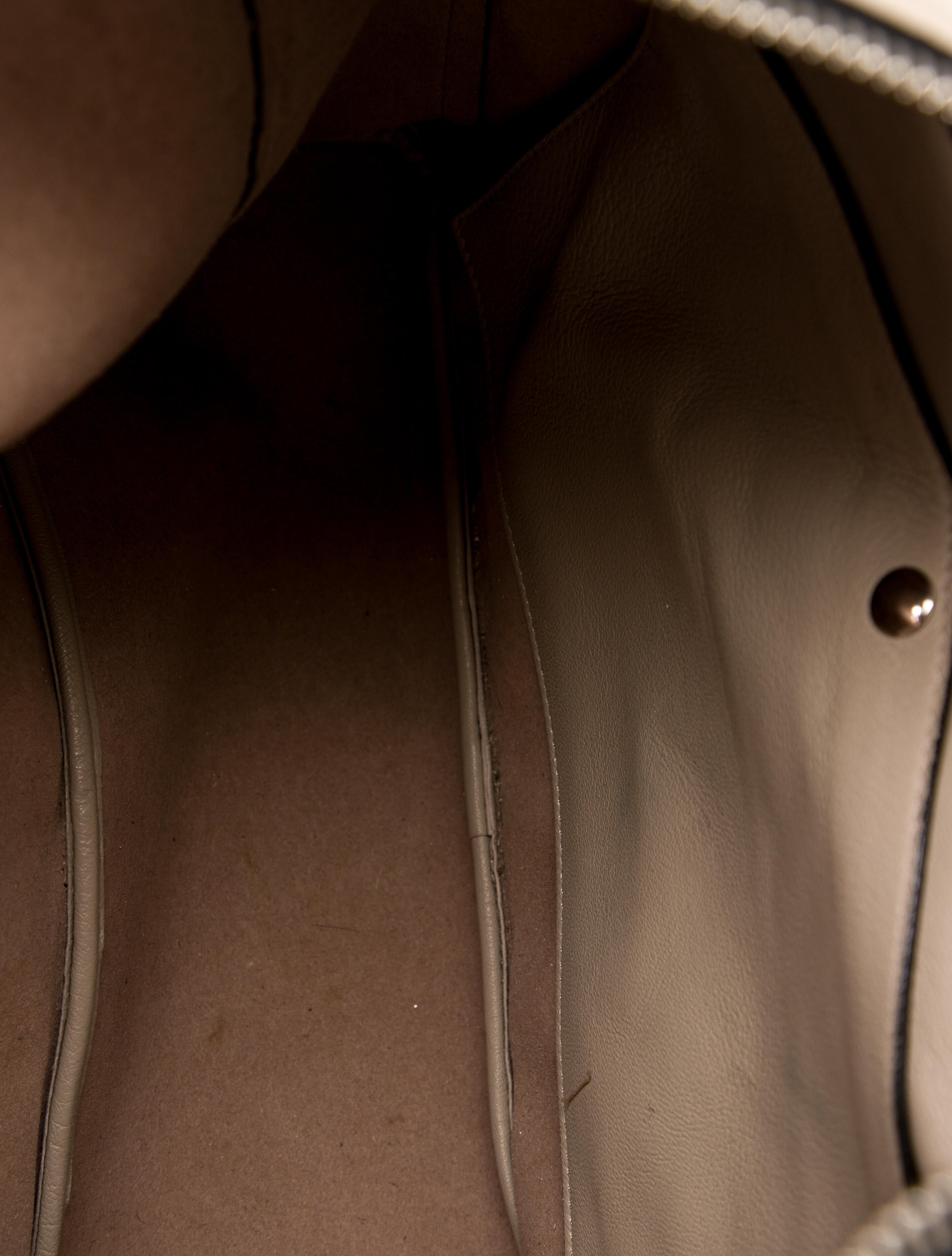 Jimmy Choo Chain-Link Leather Shoulder Bag - Neutrals Shoulder Bags ...