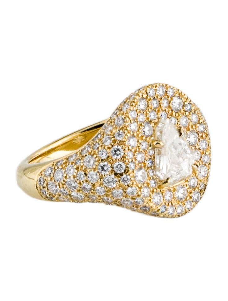 Jemma Wynne 18K 2.35ct Diamond Prive Luxe Signet Ring - Signet Ring, Rings - JMW20589 | The RealReal