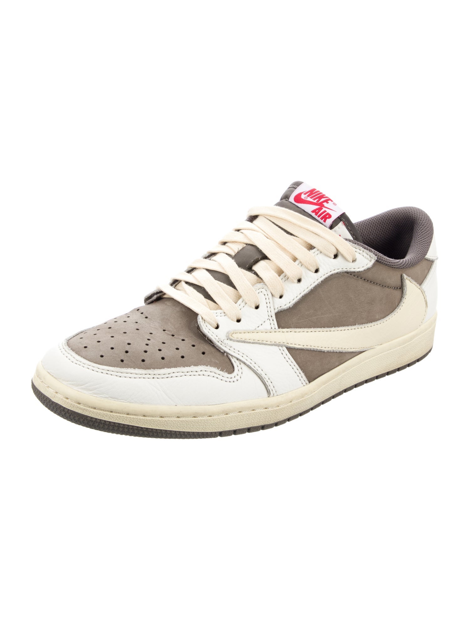 Nike x Travis Scott 1 Retro Low OG SP 'Reverse Mocha' Sneakers ...
