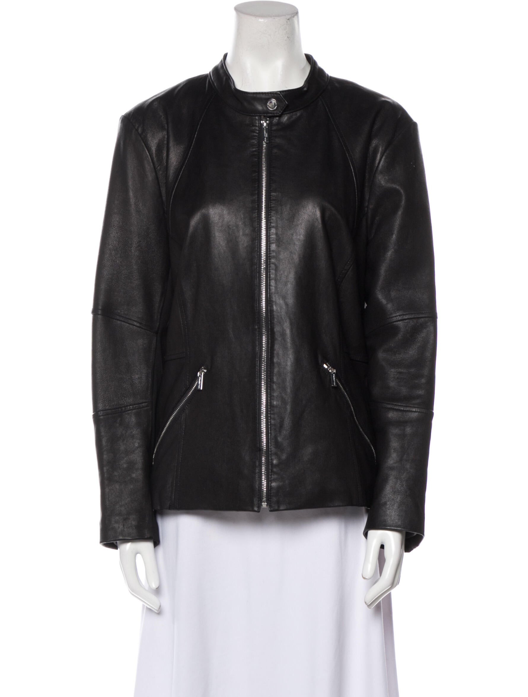 Karl Lagerfeld | The RealReal