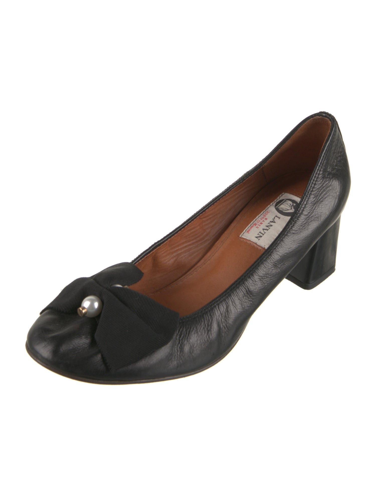 Women's Designer Pumps on Sale | The RealReal