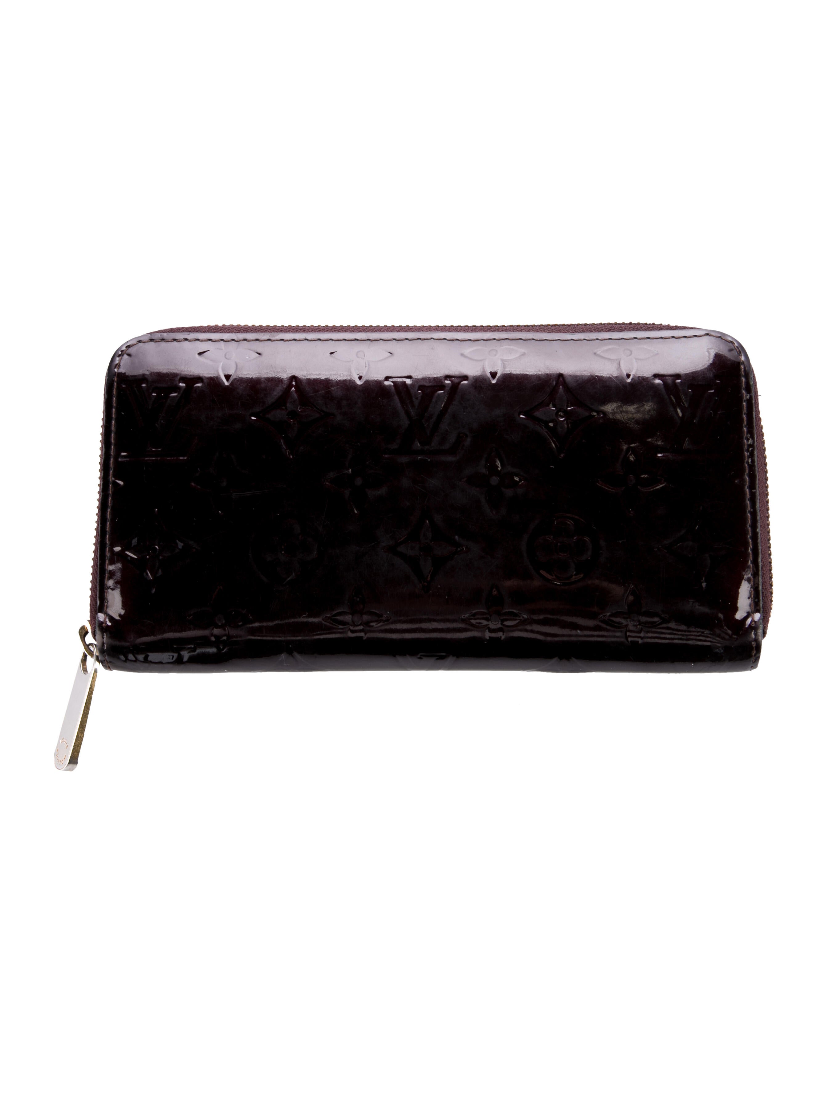 Louis Vuitton Monogram Vernis Vernis Patent Leather Zippy Wallet ...
