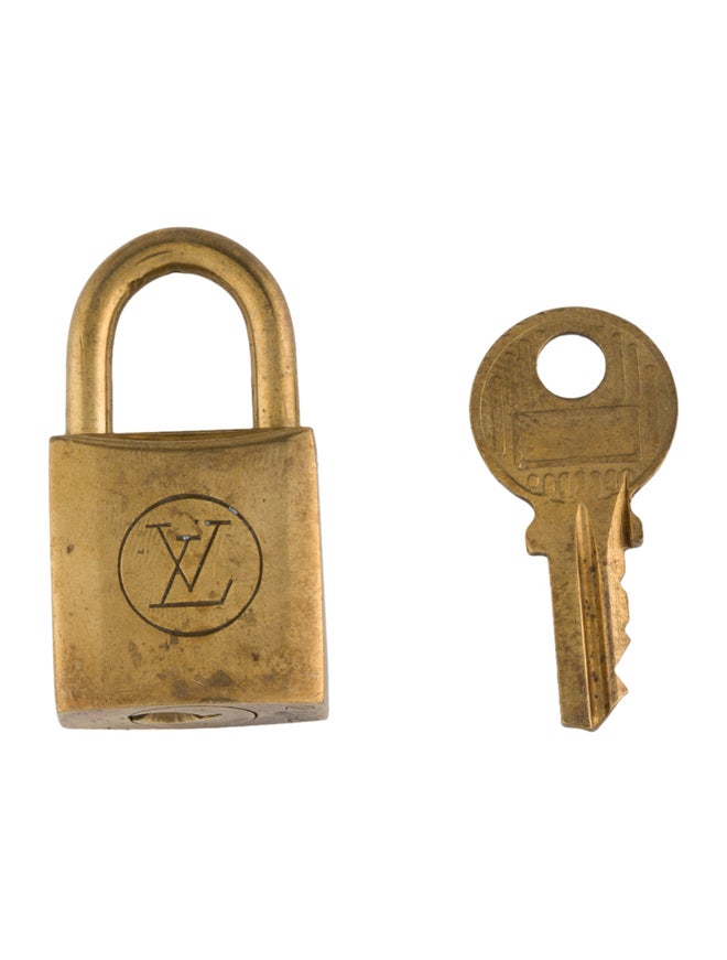 Hermès Cadena Lock and Key Set - Silver Bag Accessories, Accessories ...