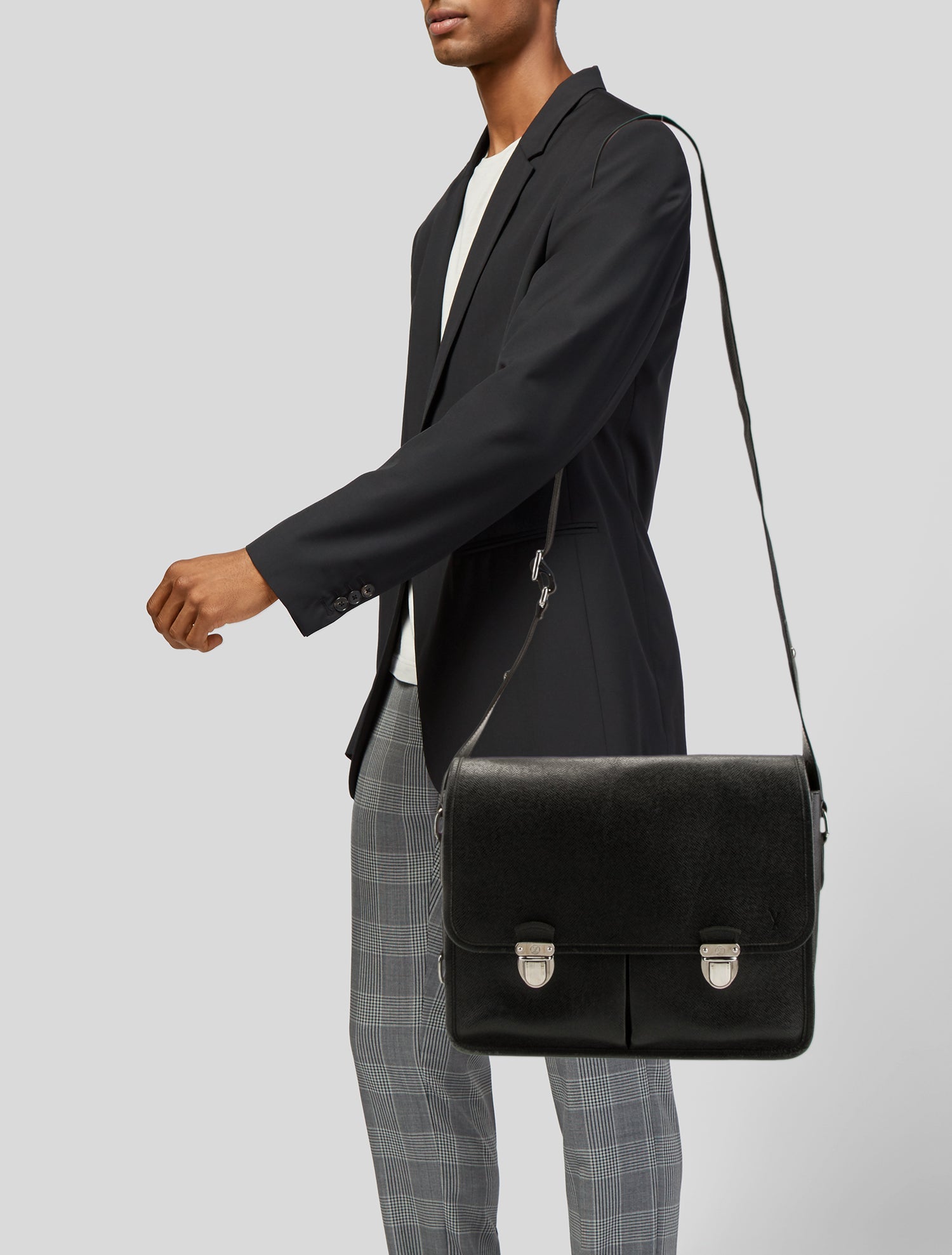 Designer Messenger Bags For Men On Sale | The RealReal