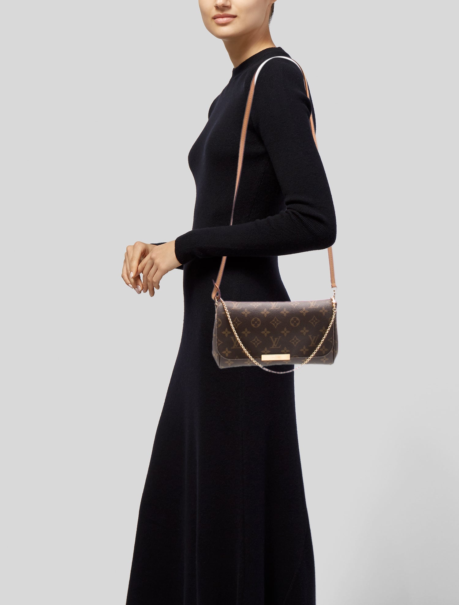 Louis Vuitton LV Monogram Favorite MM - Brown Crossbody Bags, Handbags ...