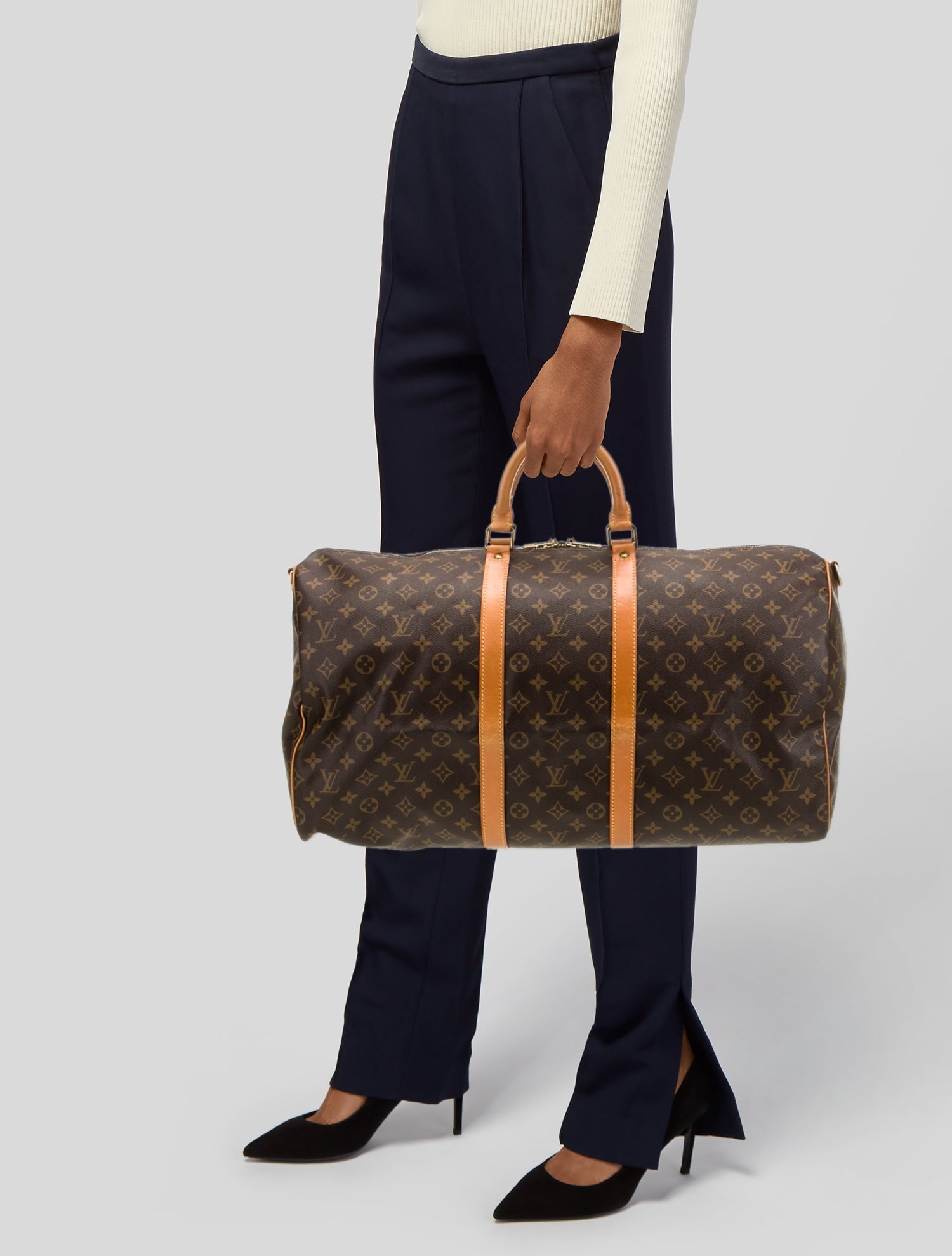 Louis Vuitton x NBA Monogram Keepall Bandouliere 55 - White Luggage and ...