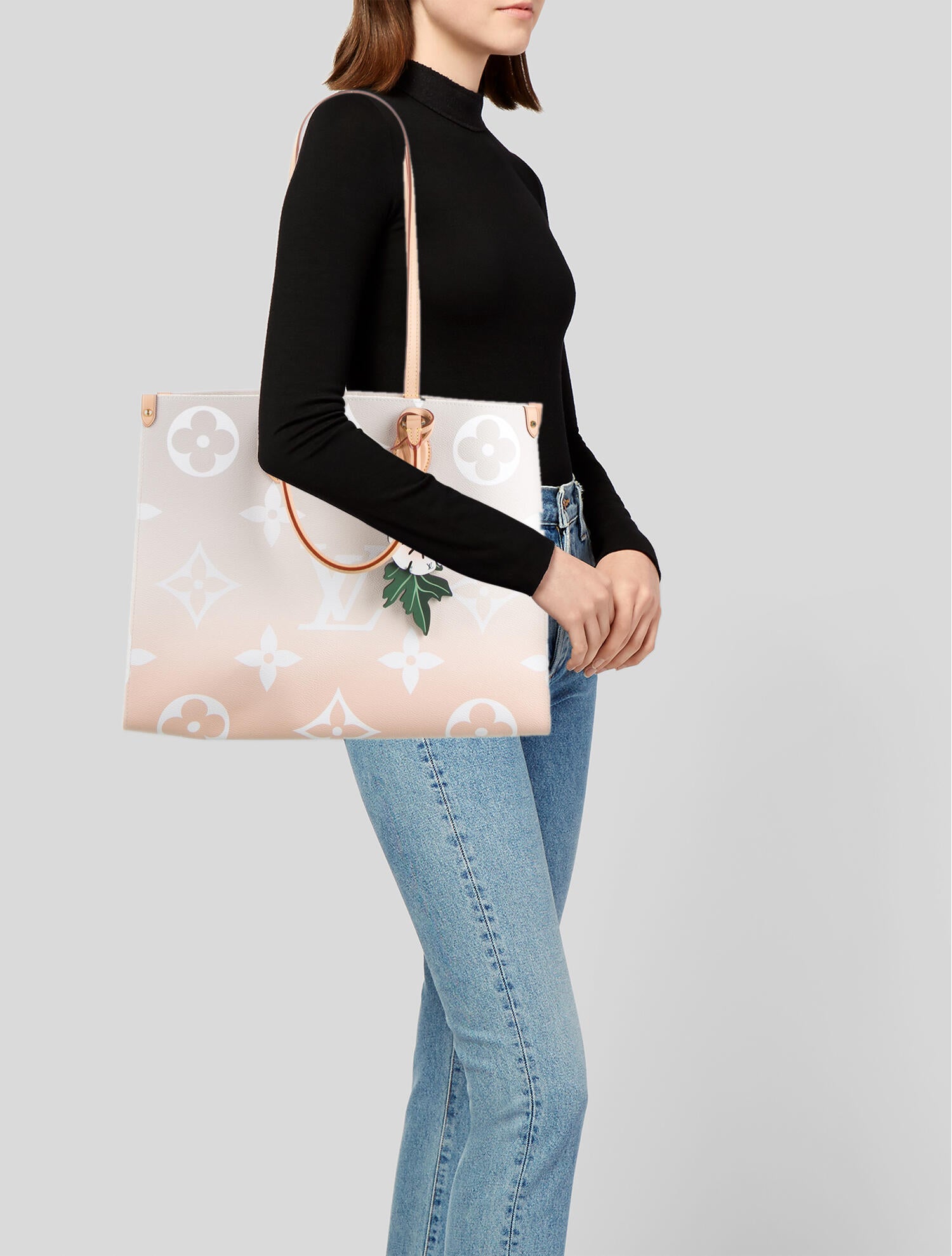 Louis Vuitton Monogram Giant 'By The Pool' OnTheGo GM - Neutrals Totes ...