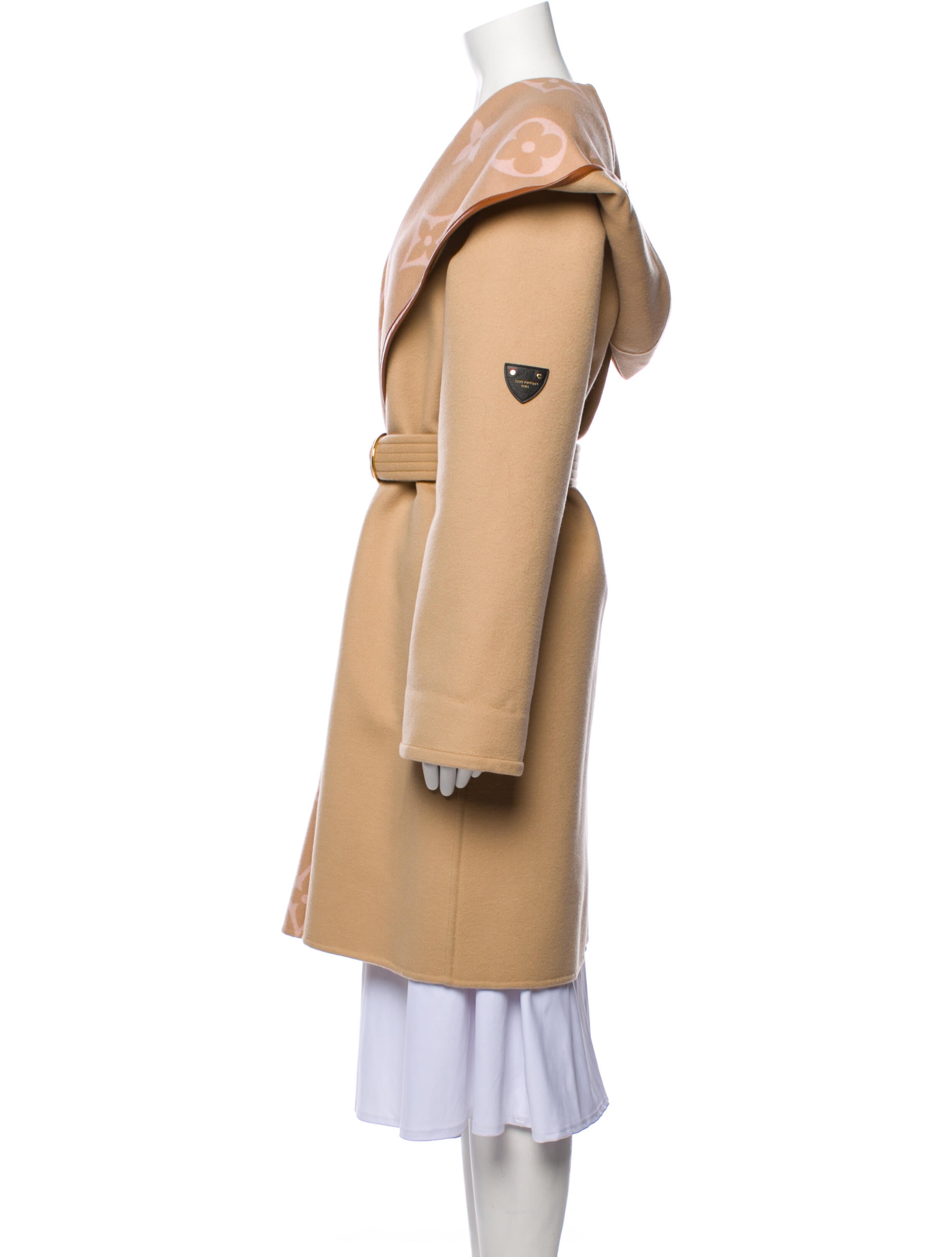 Louis Vuitton Mink Fur Coat w/ Tags - Neutrals Coats, Clothing ...