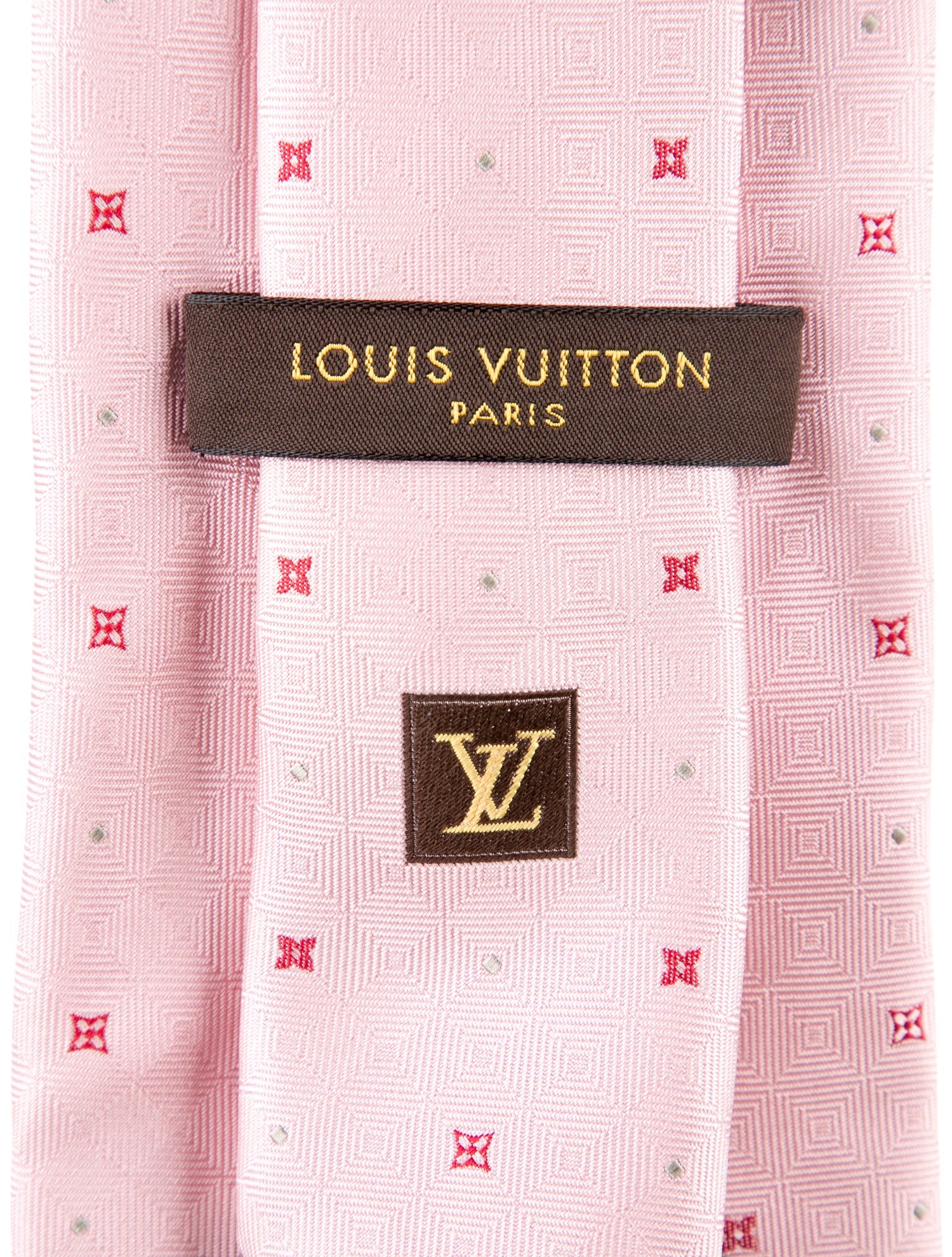 Louis Vuitton Silk Pink Patterned Tie - Pink Ties, Suiting Accessories ...