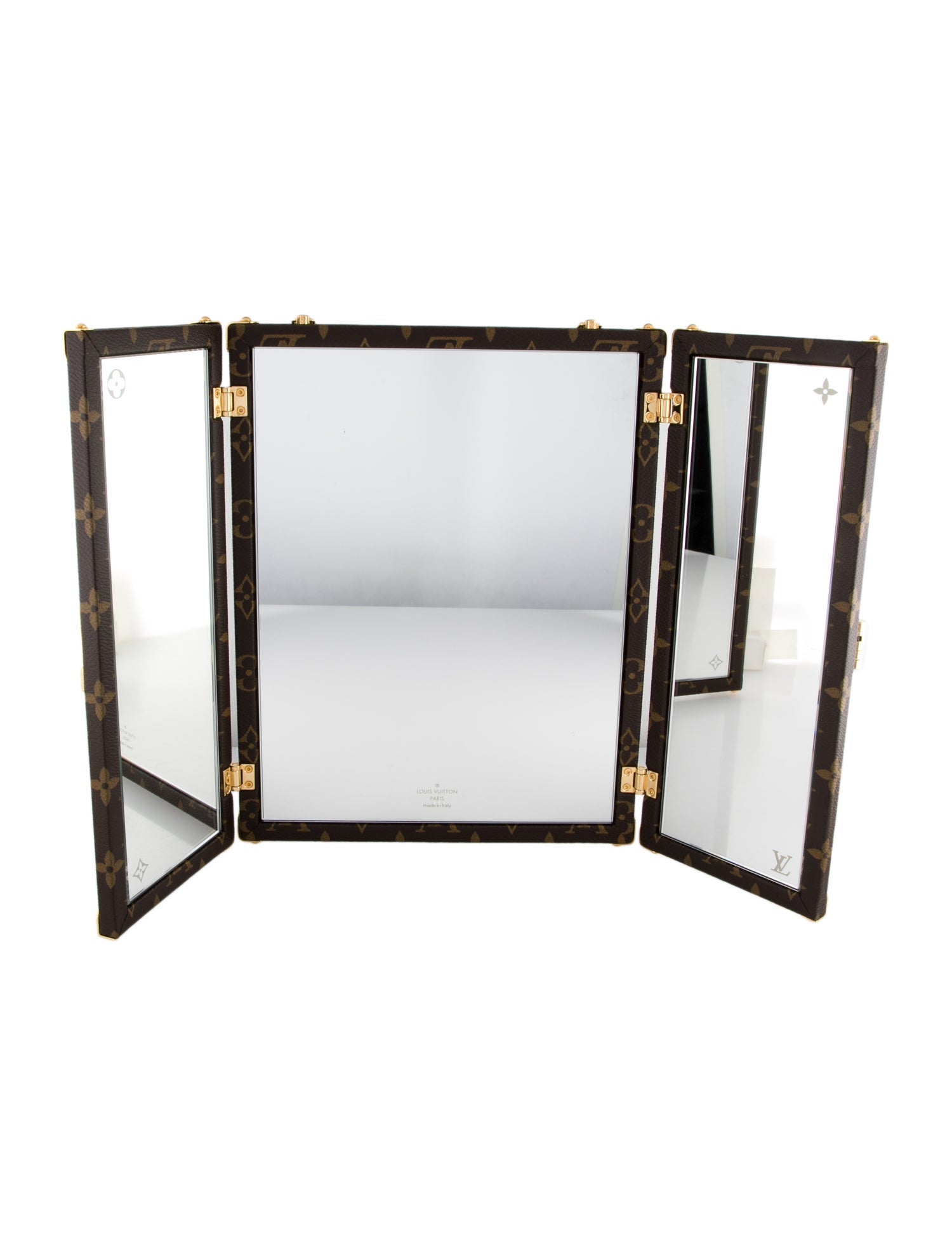 Louis Vuitton Monogram Mirror Trunk - Brown Mirrors, Decor ...
