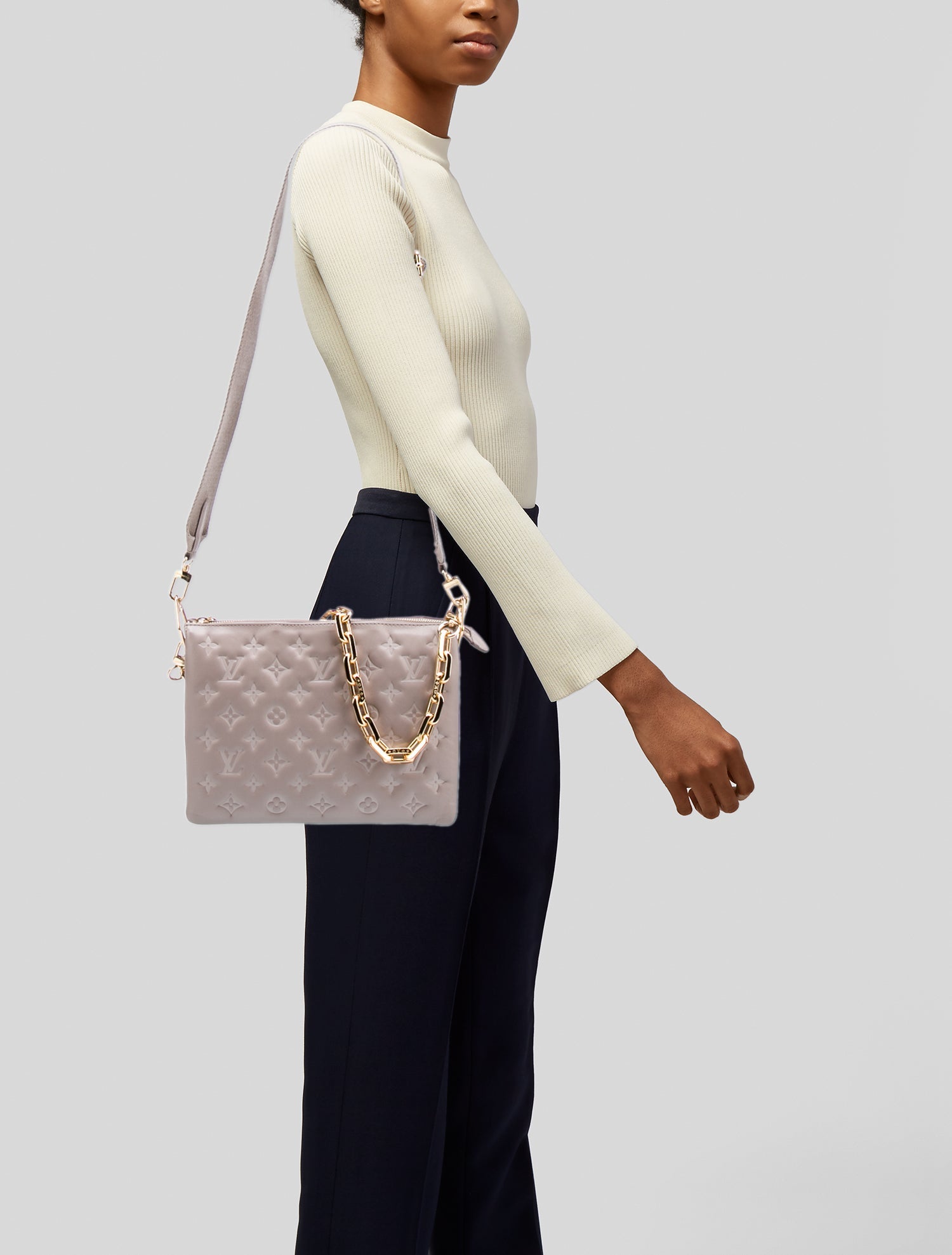 Louis Vuitton Handbags & Purses On Sale | The RealReal