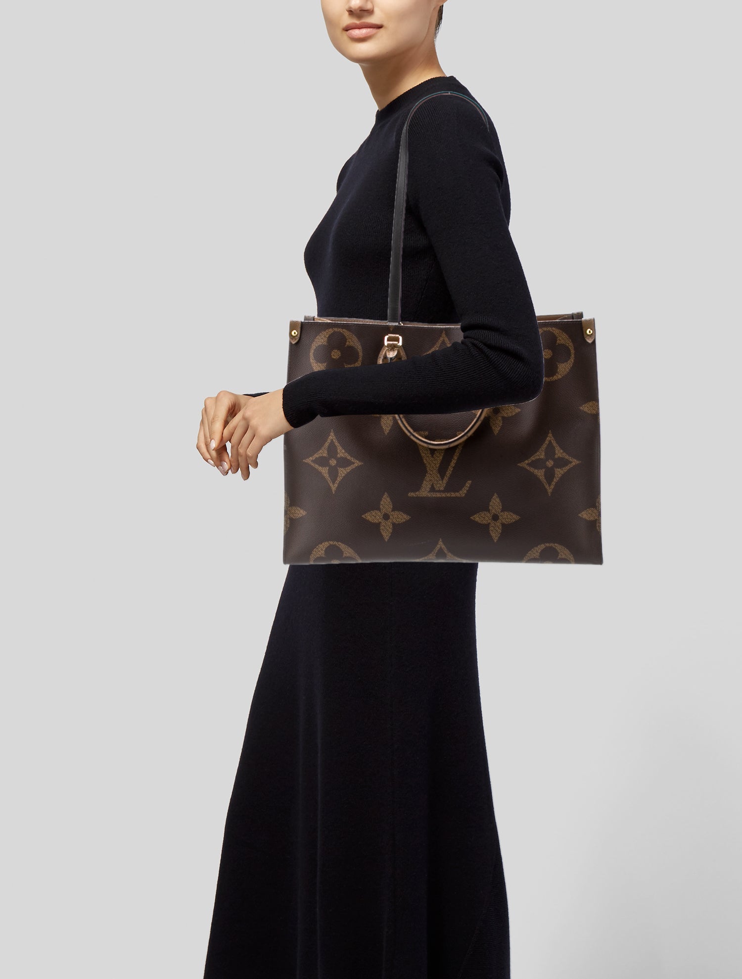 Louis Vuitton Giant Monogram Reverse OnTheGo MM - Brown Totes, Handbags ...