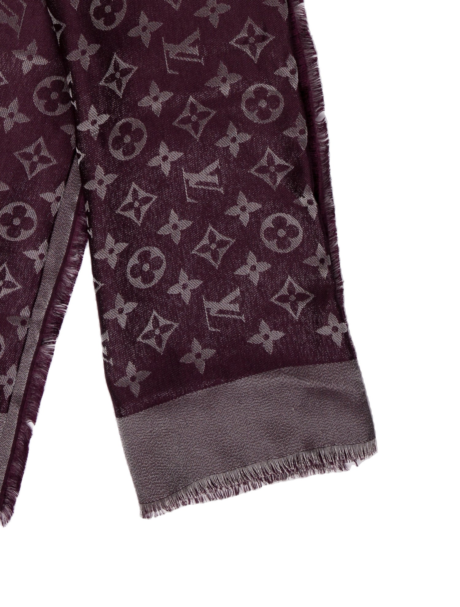 Louis Vuitton Shine Silk Shawl - Metallic Scarves and Shawls ...