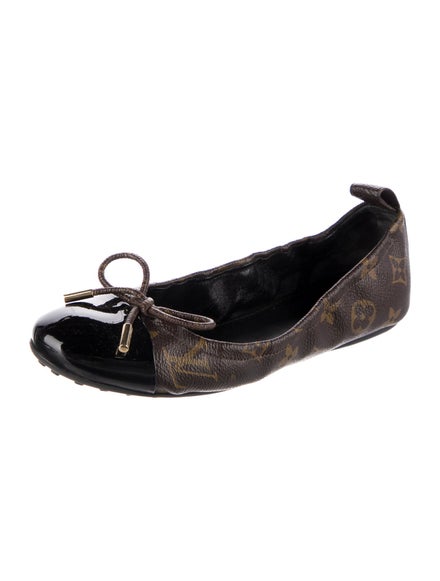 Louis Vuitton LV Monogram Bow Accents Ballet Flats - Brown Flats, Shoes ...
