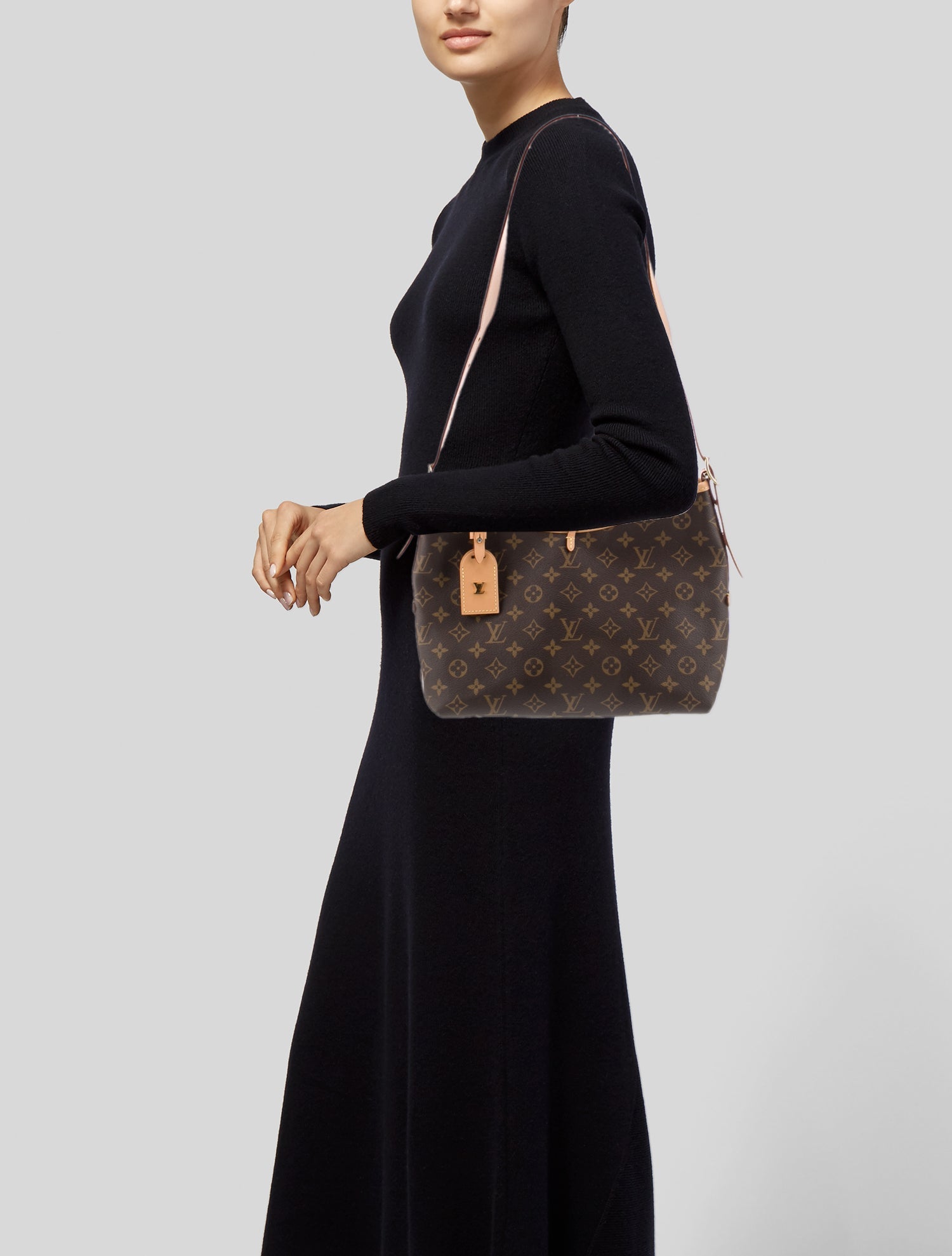 Louis Vuitton Monogram Carryall MM - Brown Shoulder Bags, Handbags - LOU926737 | The RealReal