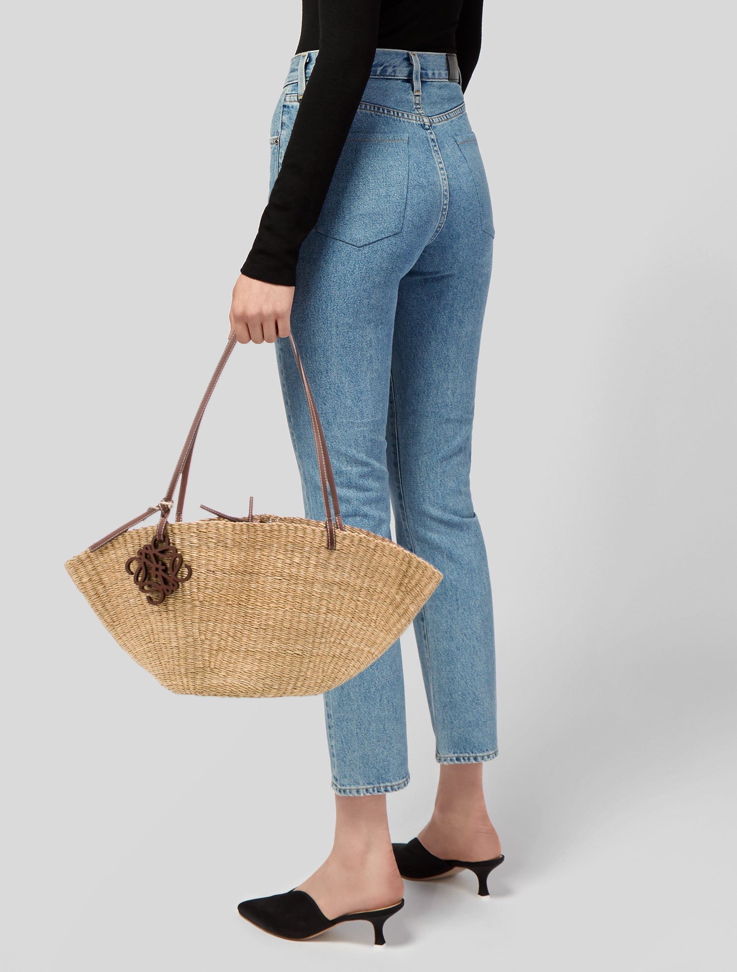 Louis Vuitton LV Monogram Delightful MM - Hobos, Handbags | The RealReal