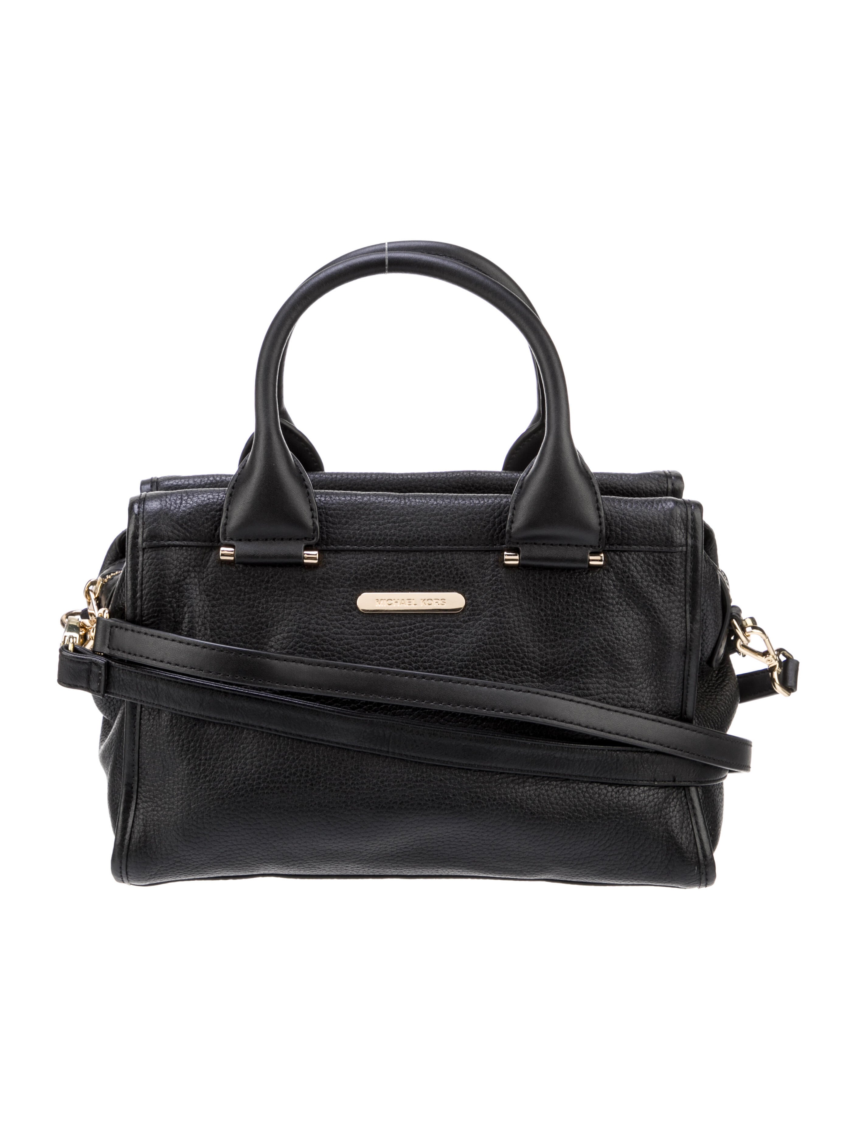 Burberry Patent Leather Rachel Bag w/ Tags - Black Handle Bags ...