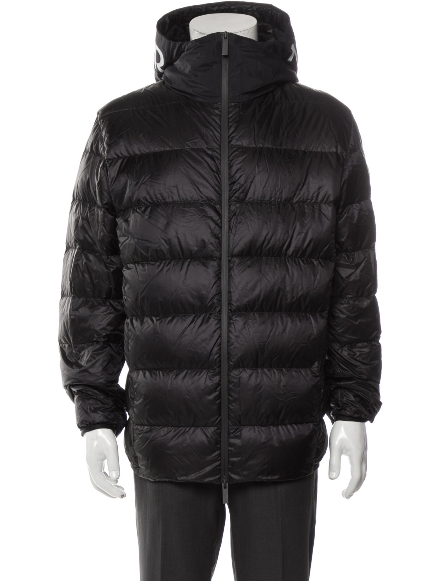 Moncler Puffer Coat - Black Outerwear, Clothing - MOC147313 | The RealReal