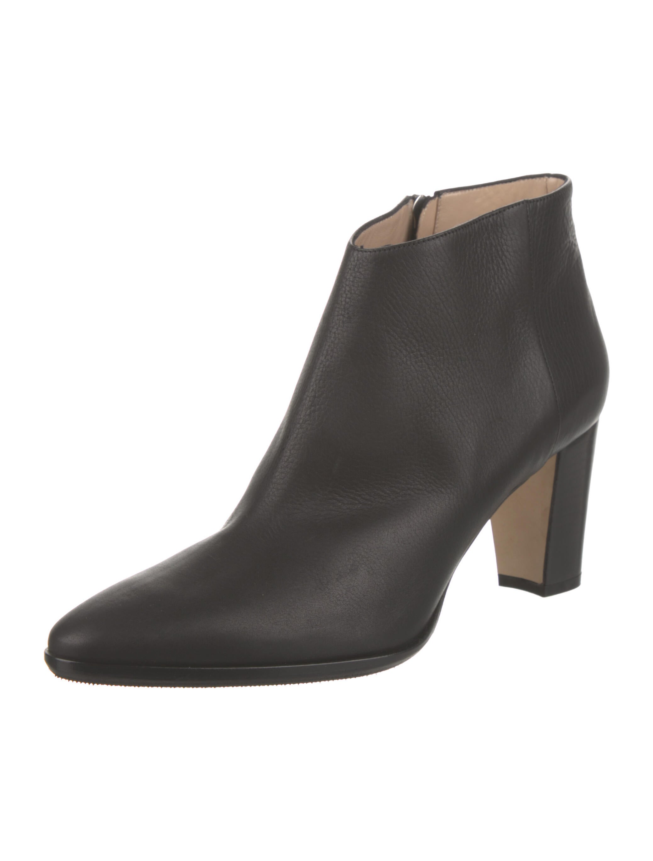 Manolo Blahnik Studded Boots - Black Boots, Shoes - MOO26188 | The RealReal