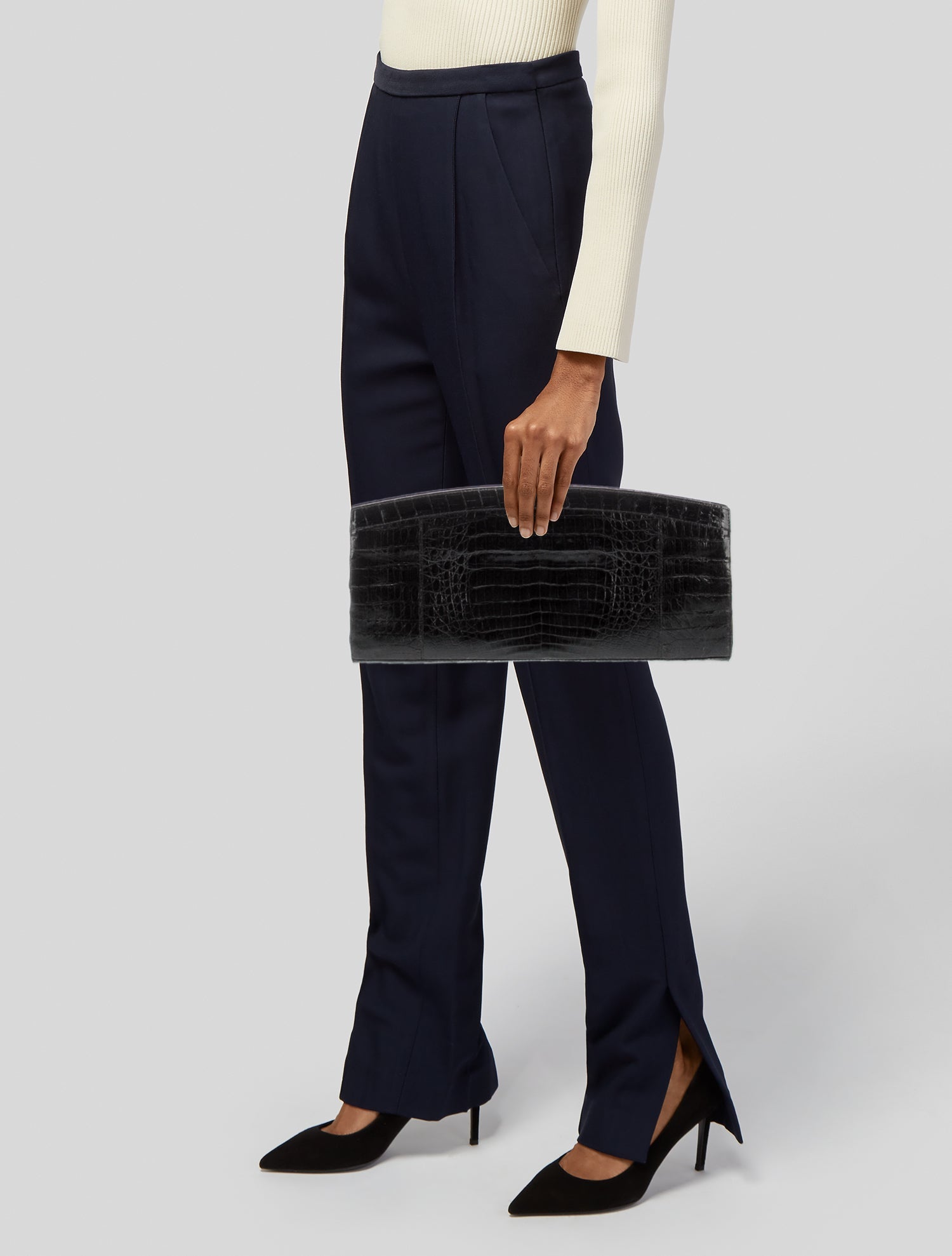 Designer Clutches For Women On Sale | The RealReal