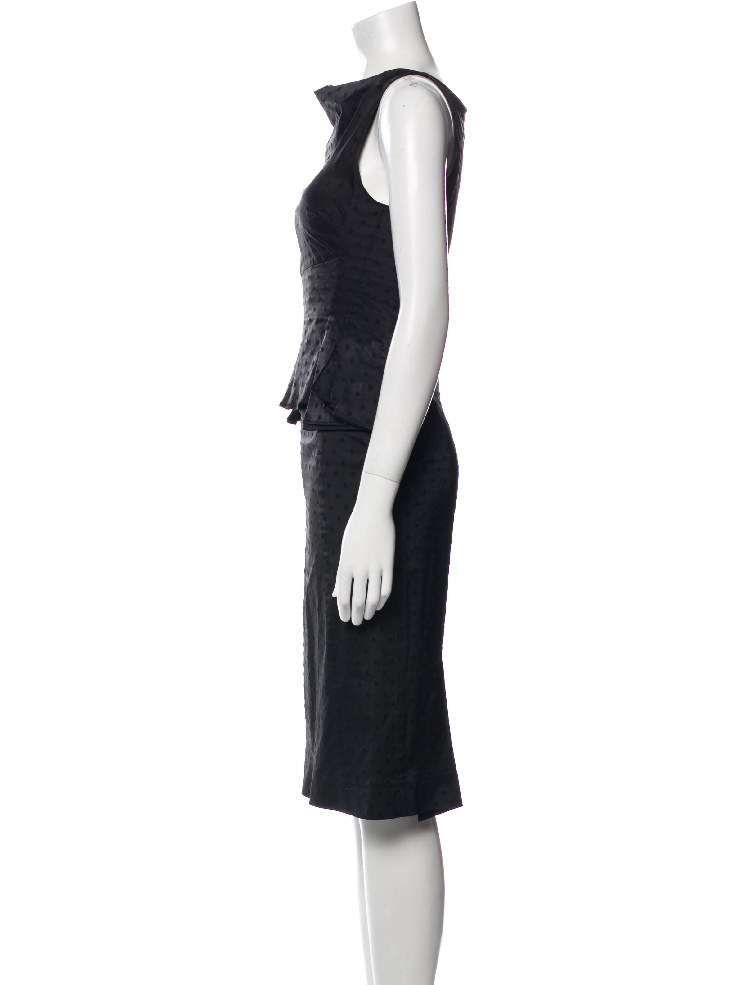 Nina Ricci Sleeveless Lace Dress w/ Tags - Black Dresses, Clothing ...