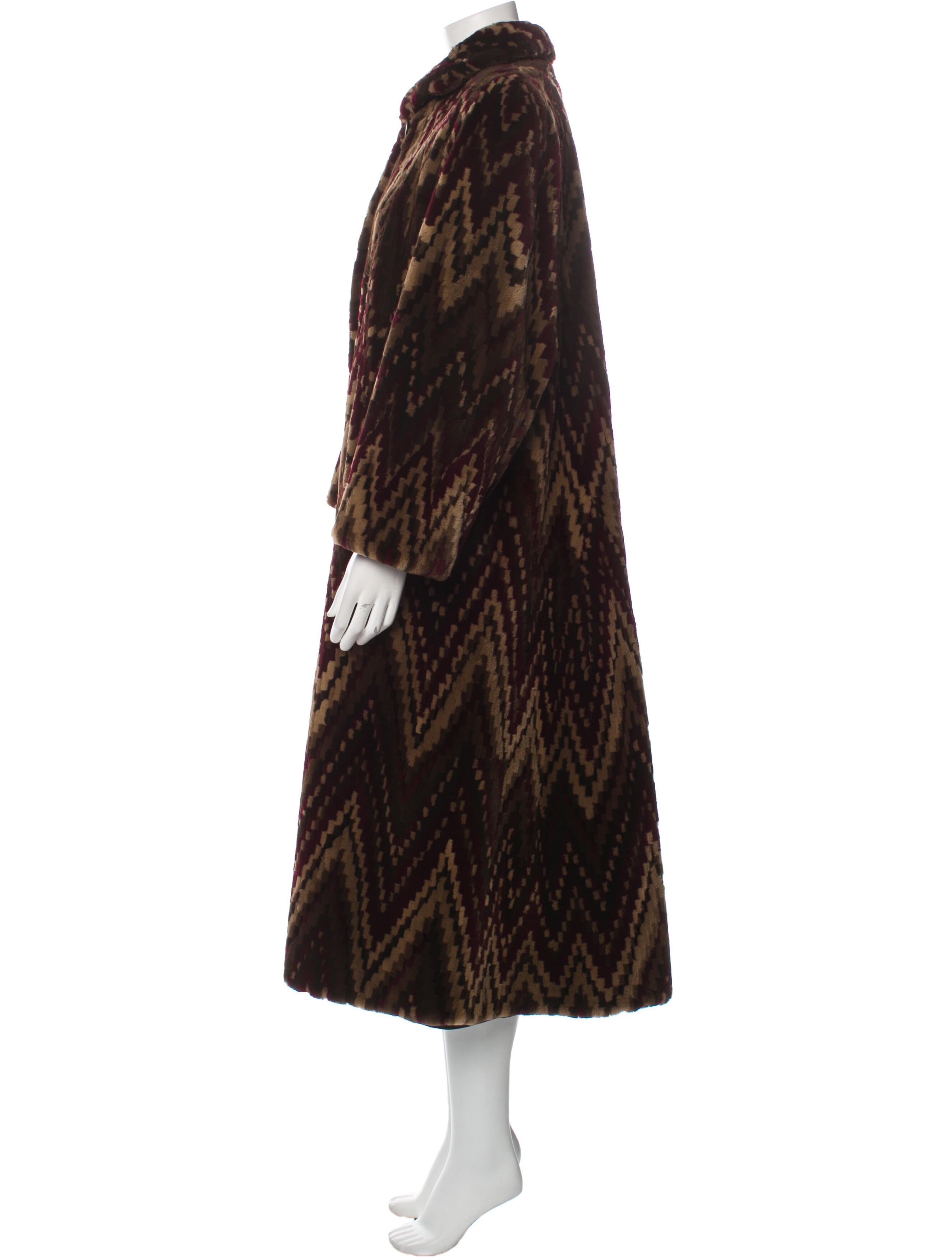Oscar de la Renta 1980's Wagner Fur Fur Coat - Coats, Clothing | The ...