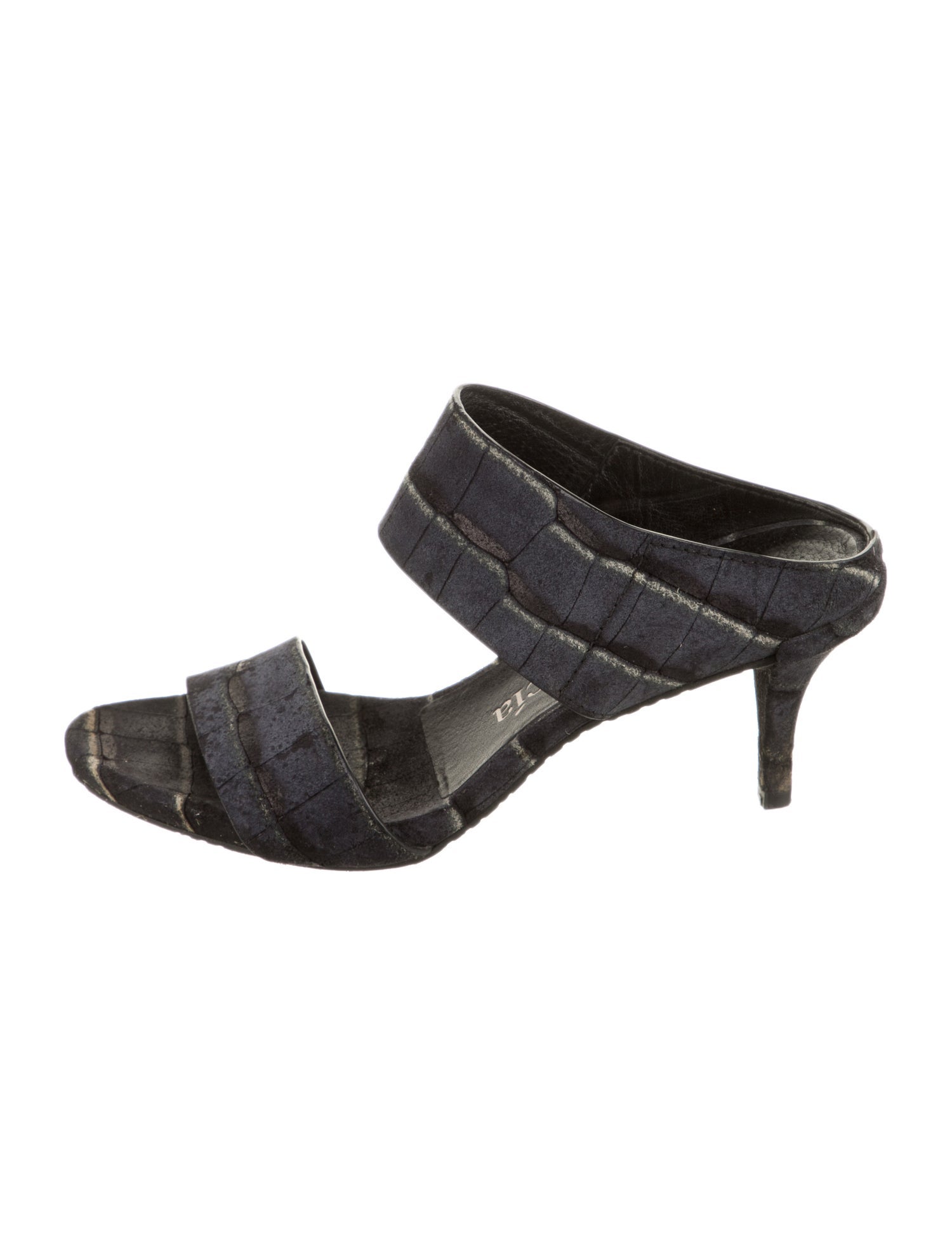 Gucci Quilted Crossover Slide Sandals - Pink Sandals, Shoes - GUC93207 ...