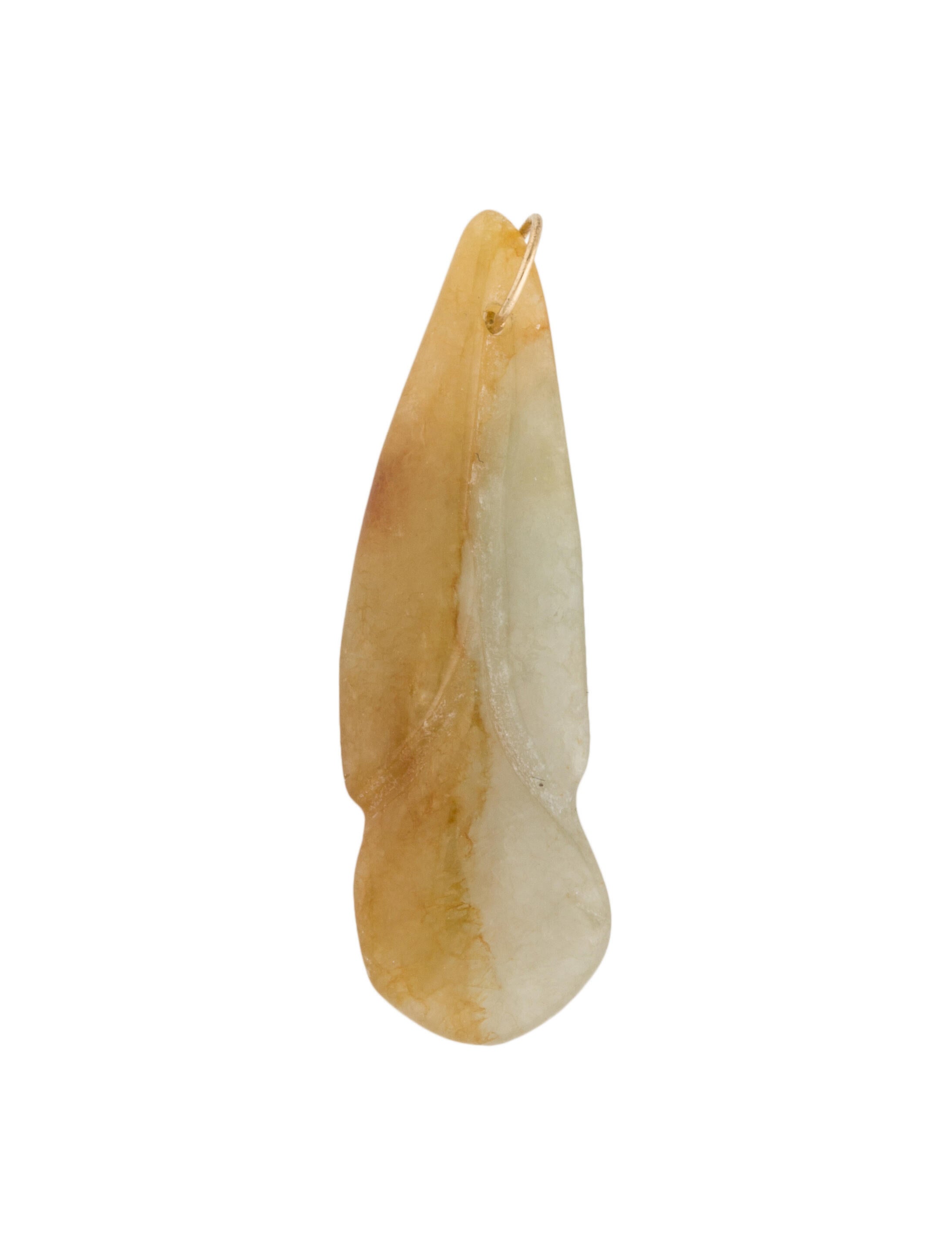 Pendant 18K Dyed Jadeite Pendant - 18K Yellow Gold Pendant Necklace ...