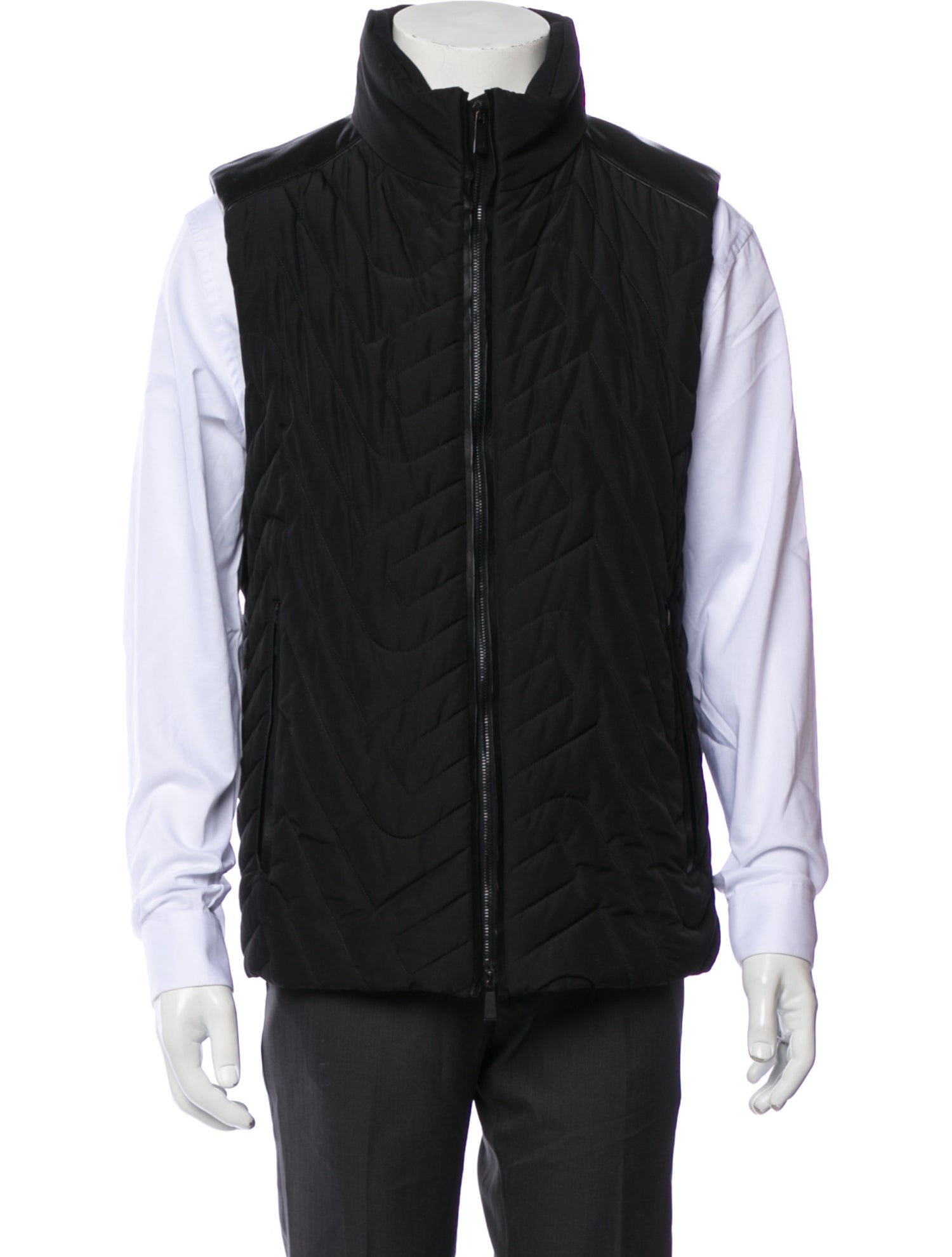 Porsche Design Vest - Black Outerwear, Clothing - POD22825 | The RealReal