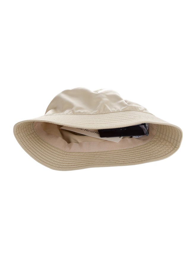 Bergdorf Goodman Cashmere Beanie Hat - Black Hats, Accessories ...