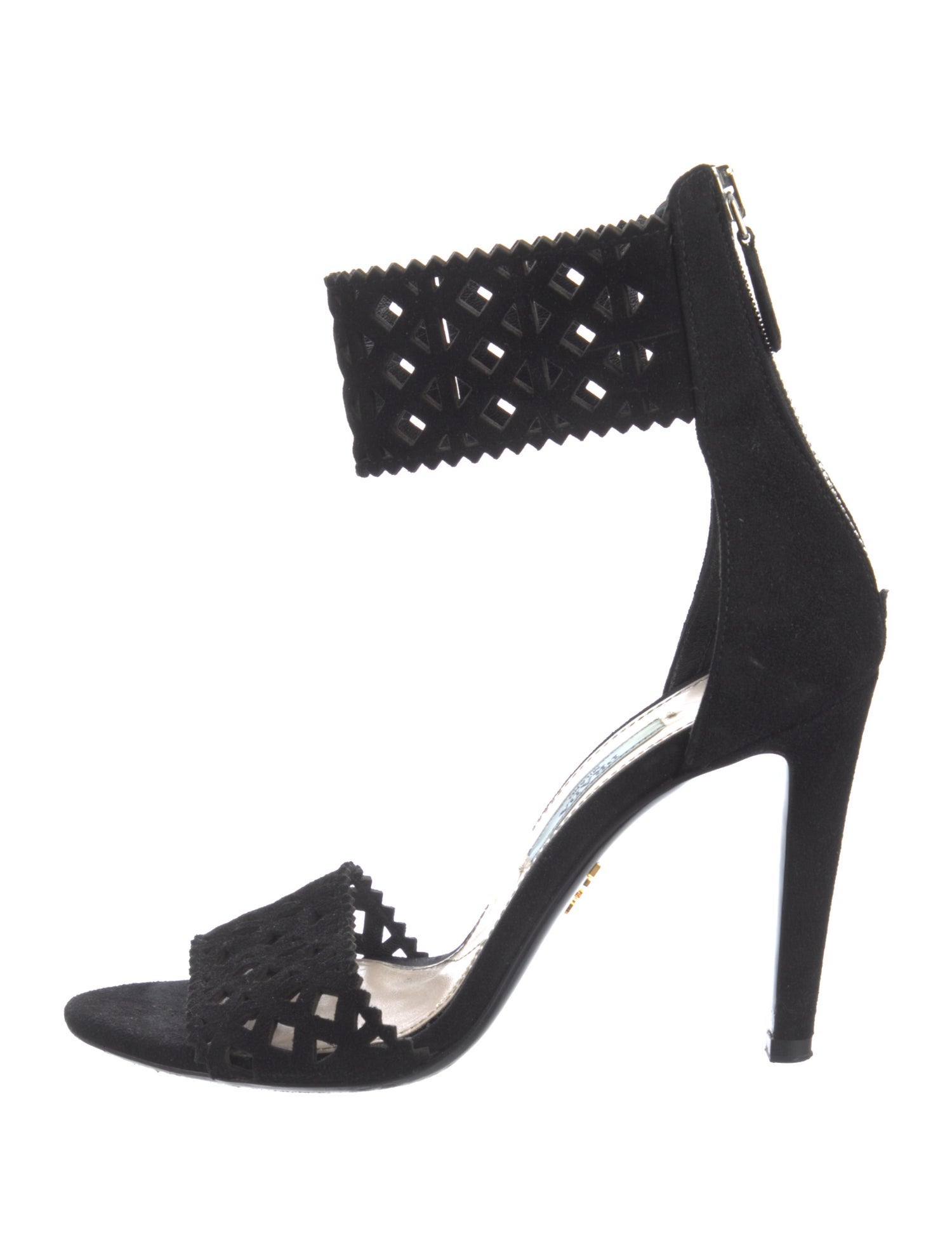 Prada Shoes | The RealReal