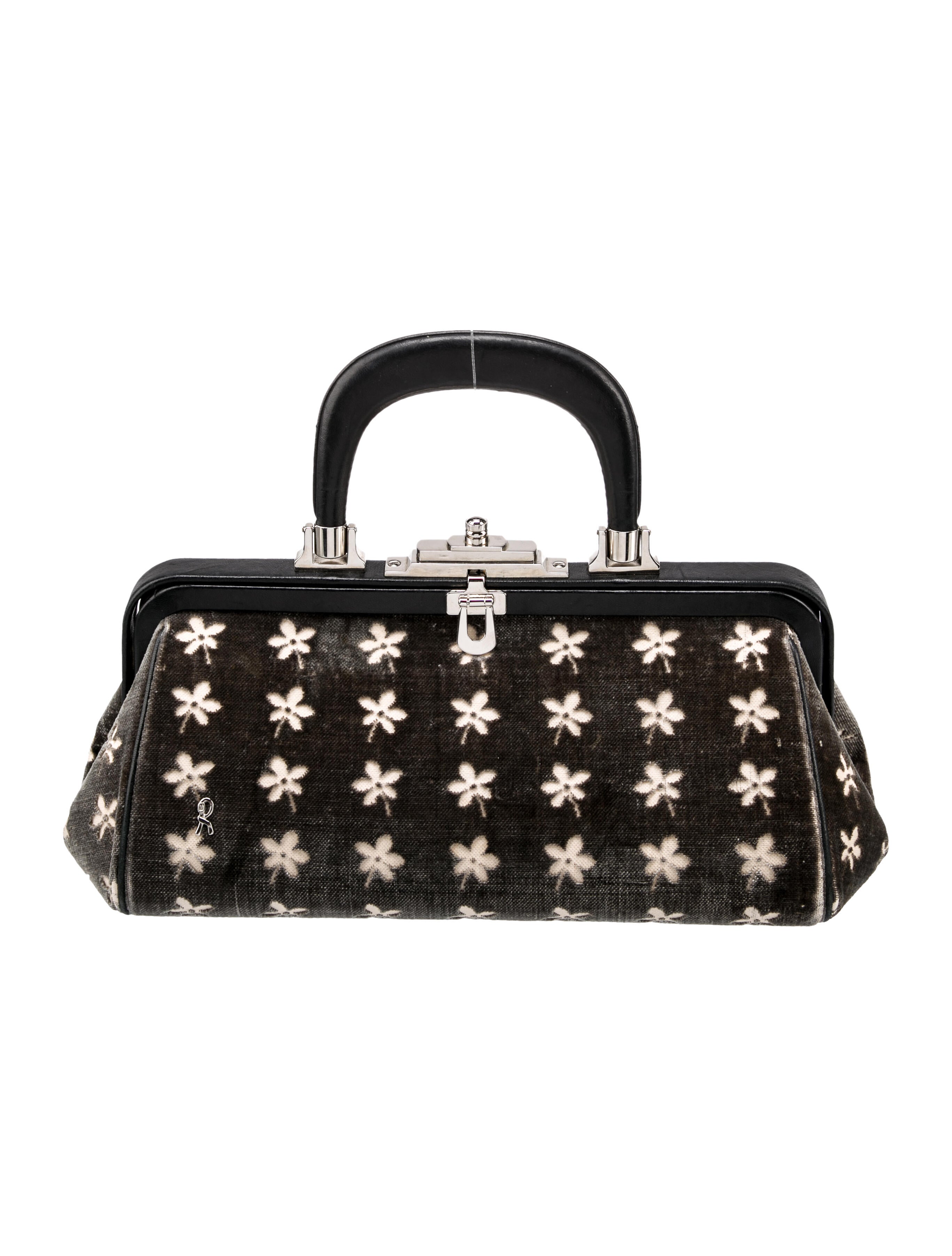 Roberta di Camerino Velvet Handle Bag - Green Handle Bags, Handbags ...