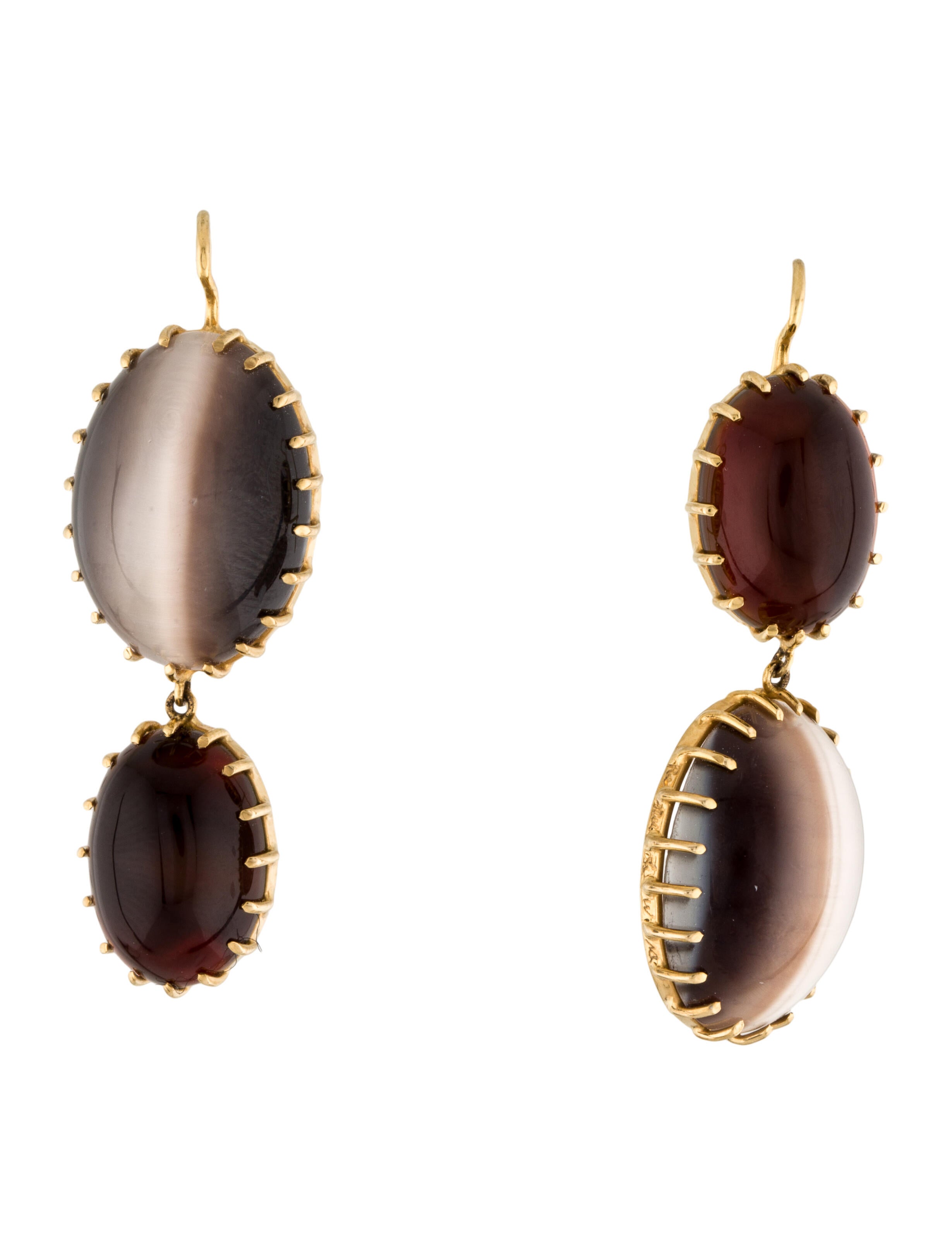 Renee Lewis | The RealReal