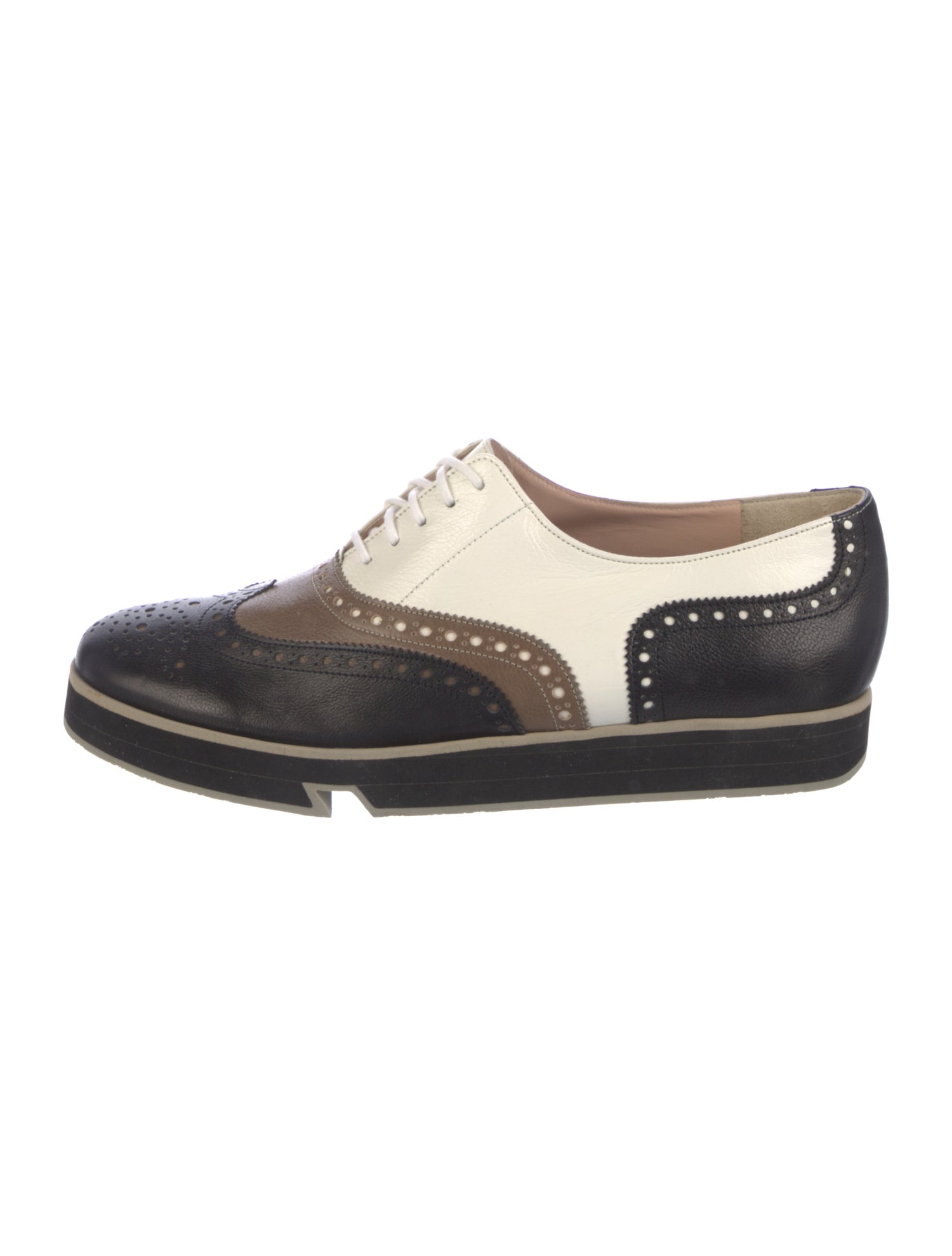 Robert Clergerie Leather Colorblock Pattern Oxfords - Black Flats ...