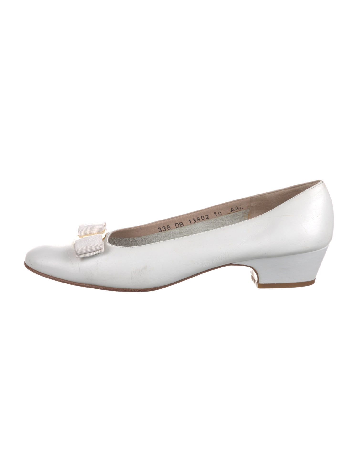 Salvatore Ferragamo Vara Bow Accent Leather Mules - White Pumps, Shoes ...