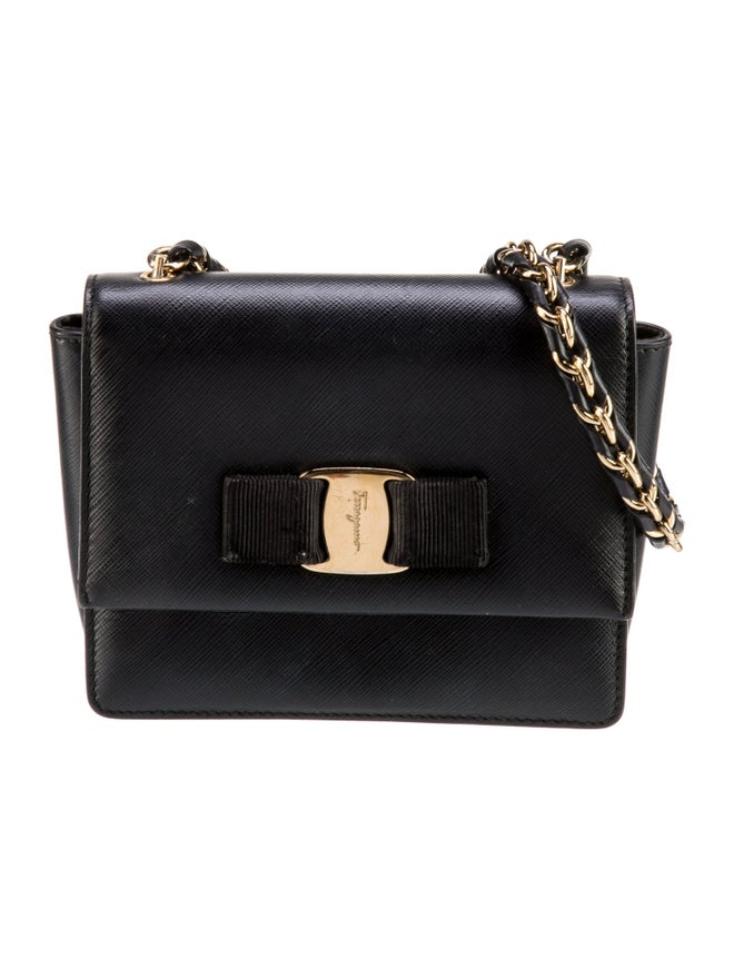 Chanel Perfect Fit Flap Coin Purse w/ Chain - Neutrals Mini Bags ...