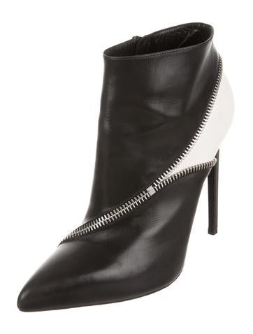 Saint Laurent Boots | The RealReal