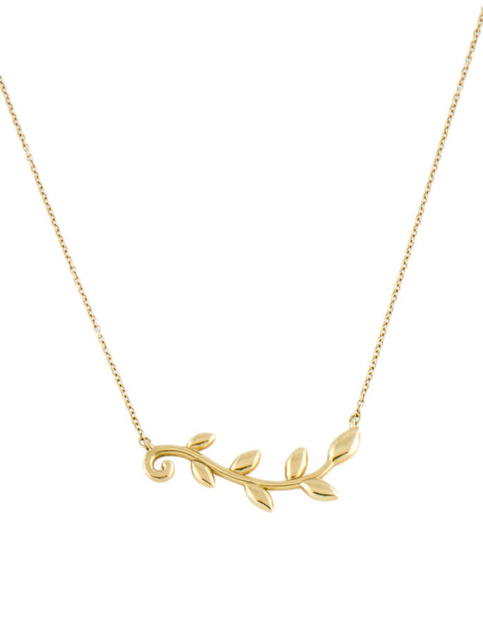 Tiffany & Co. 18K Olive Leaf Vine Pendant Necklace - 18K Yellow Gold ...