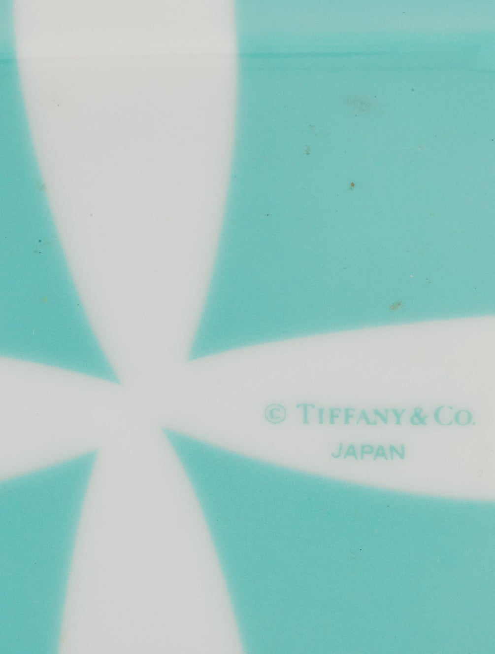 Tiffany & Co. Ceramic Mini Gift Box - Blue Decorative Accents, Decor ...