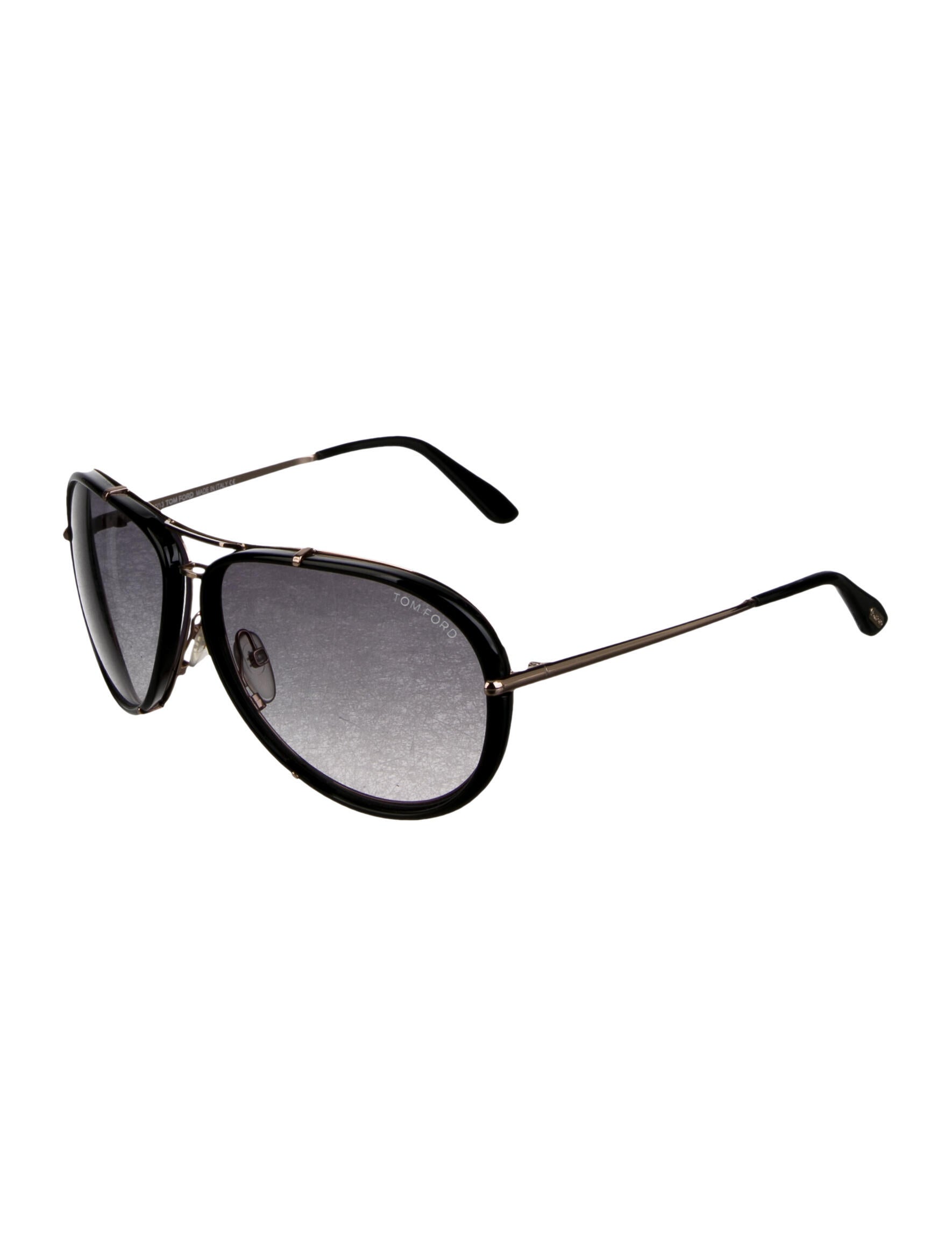 Tom Ford Aviator Gradient Sunglasses Black Sunglasses Accessories Tom143875 The Realreal