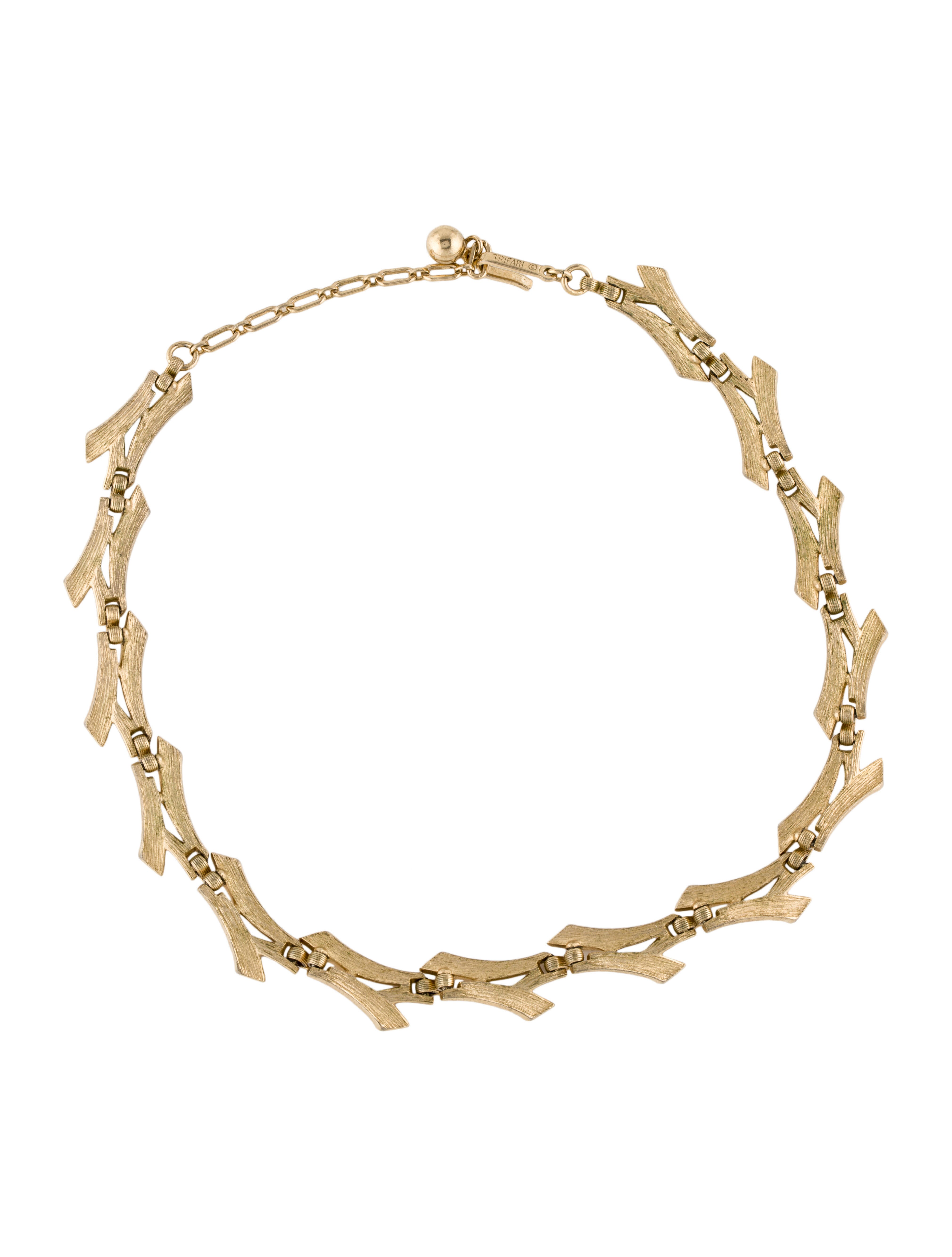 Tagliamonte 14K Venetian Intaglio & Pearl Collar Necklace - 14K Yellow ...