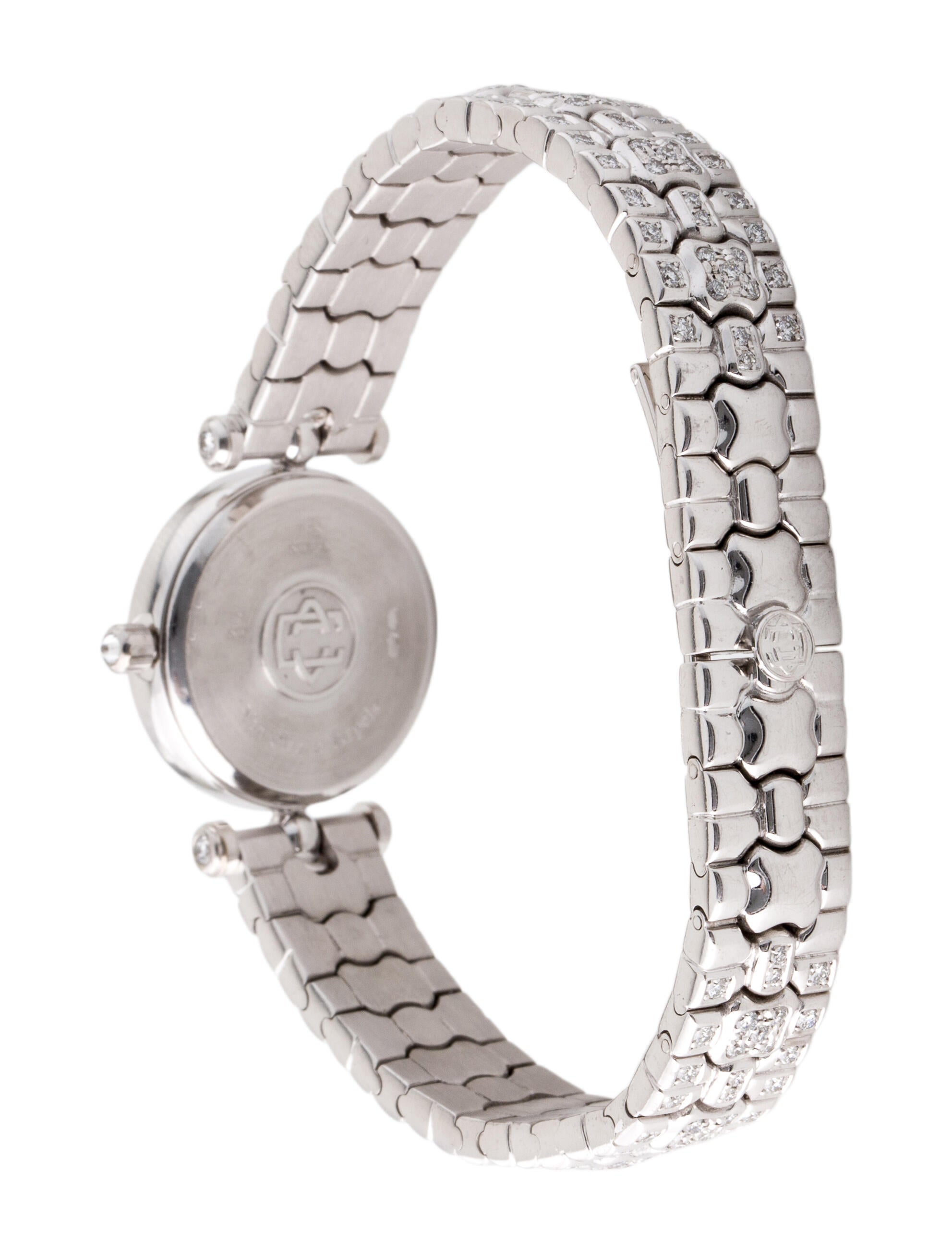 Van Cleef & Arpels Classique Watch - 322932 | The RealReal