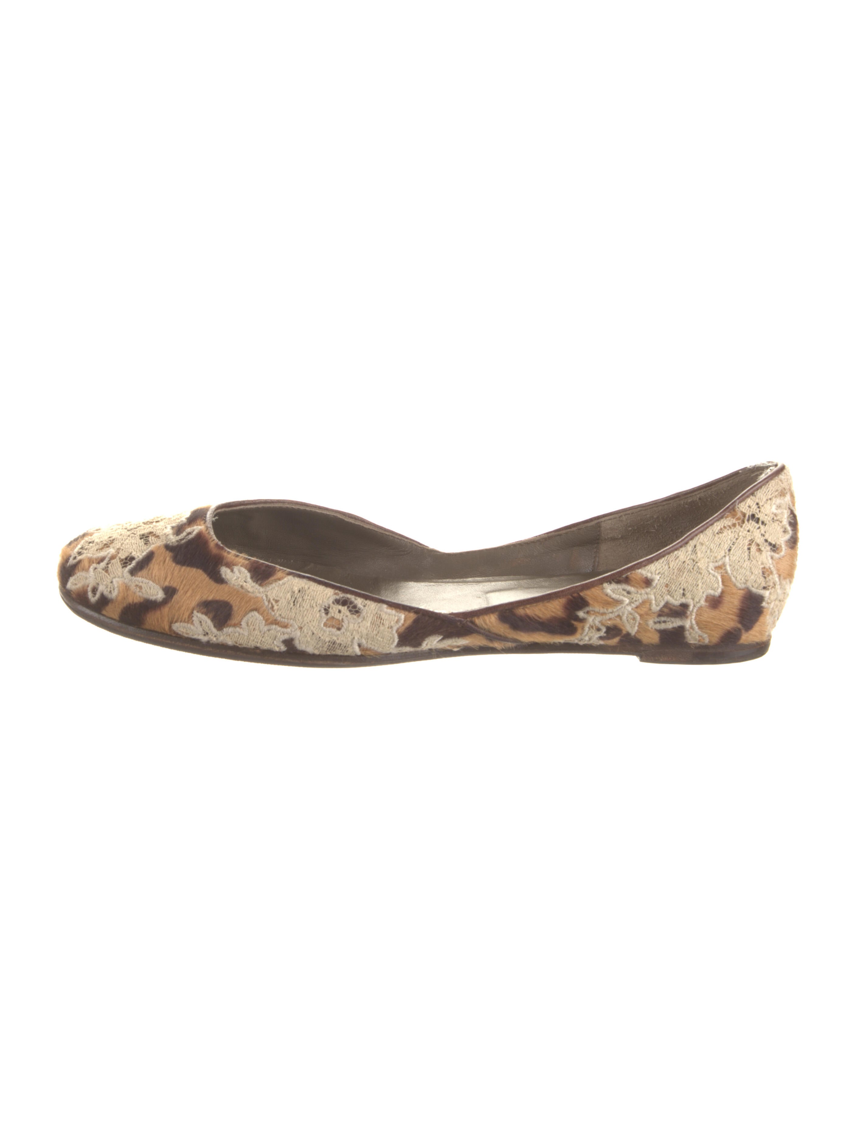 Valentino Flats - Neutrals Flats, Shoes - VAL33720 | The RealReal