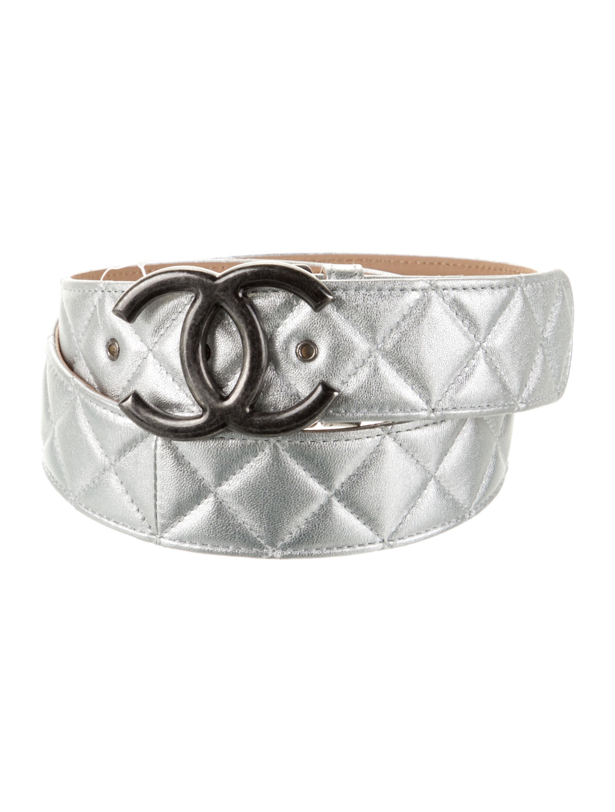 Chanel Interlocking CC Logo Oversize Sunglasses - Black Sunglasses ...