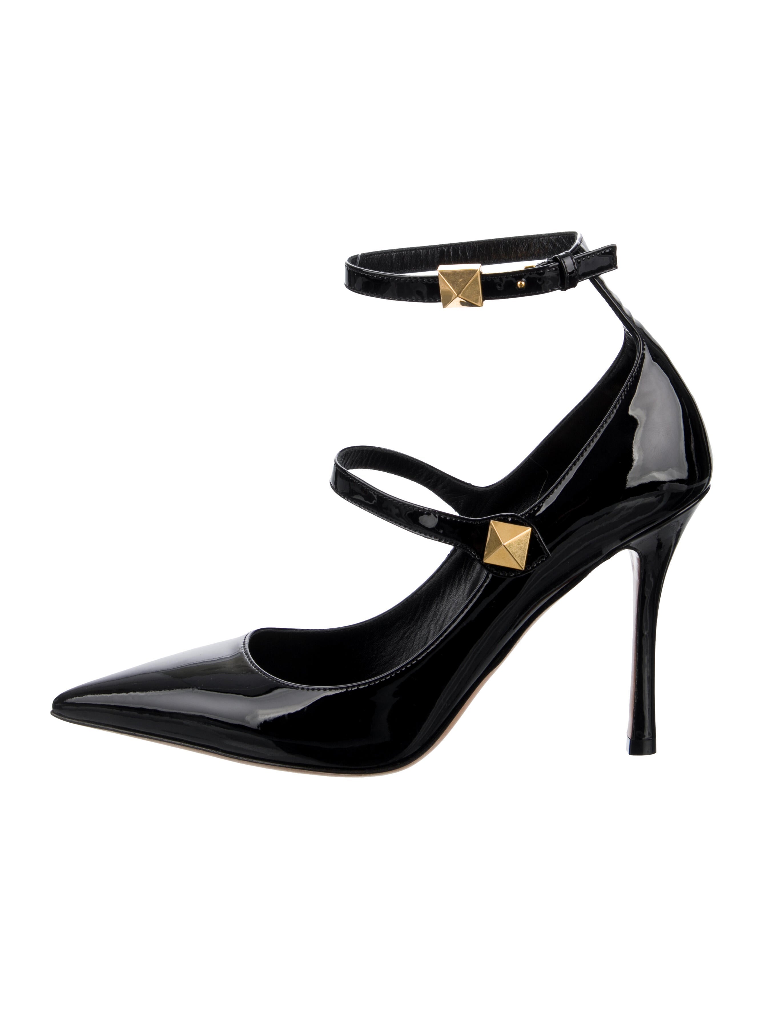 Women's Designer Pumps on Sale | The RealReal