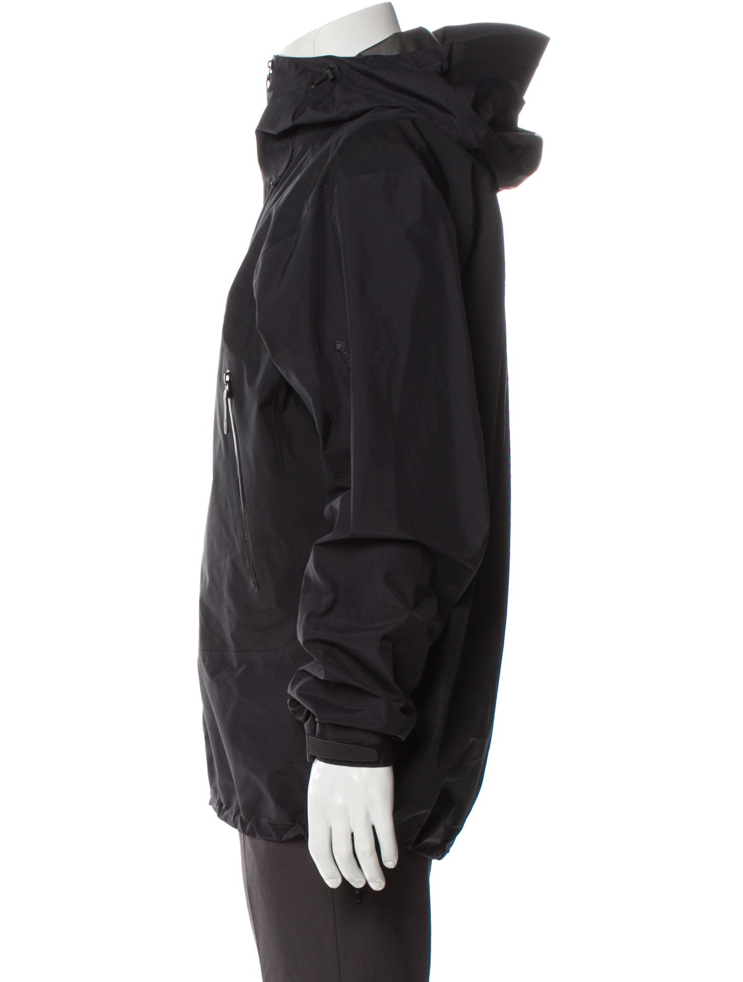 Arc'Teryx Graphic Print Windbreaker - Black Outerwear, Clothing - WATYX26099 | The RealReal