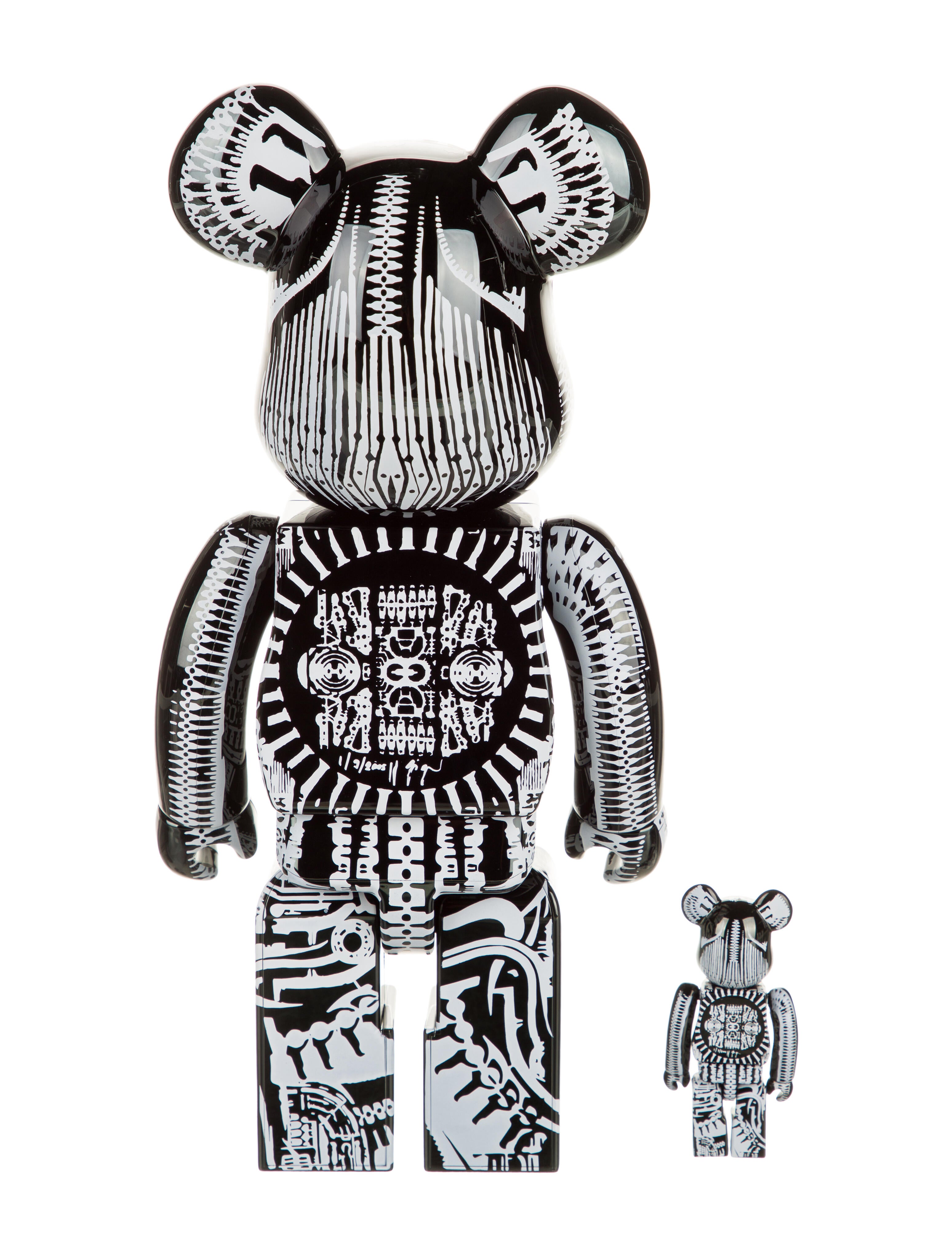 Bearbrick 2020 Bearbrick x H. R. Giger Black Chrome 100% & 400% ...